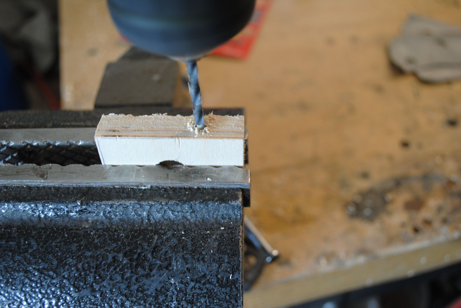 Rotary Tool Router : 9 Steps (with Pictures) - Instructables