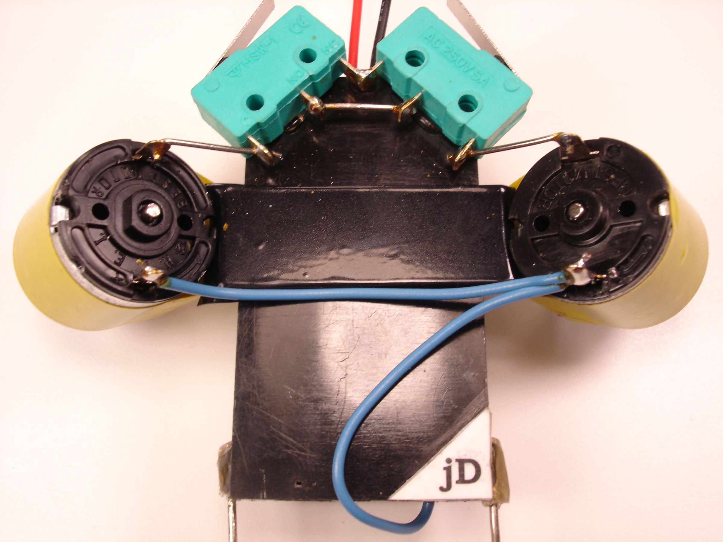 How to Build a Robot - the BeetleBot V2 ( Revisited ) : 23 Steps (with ...