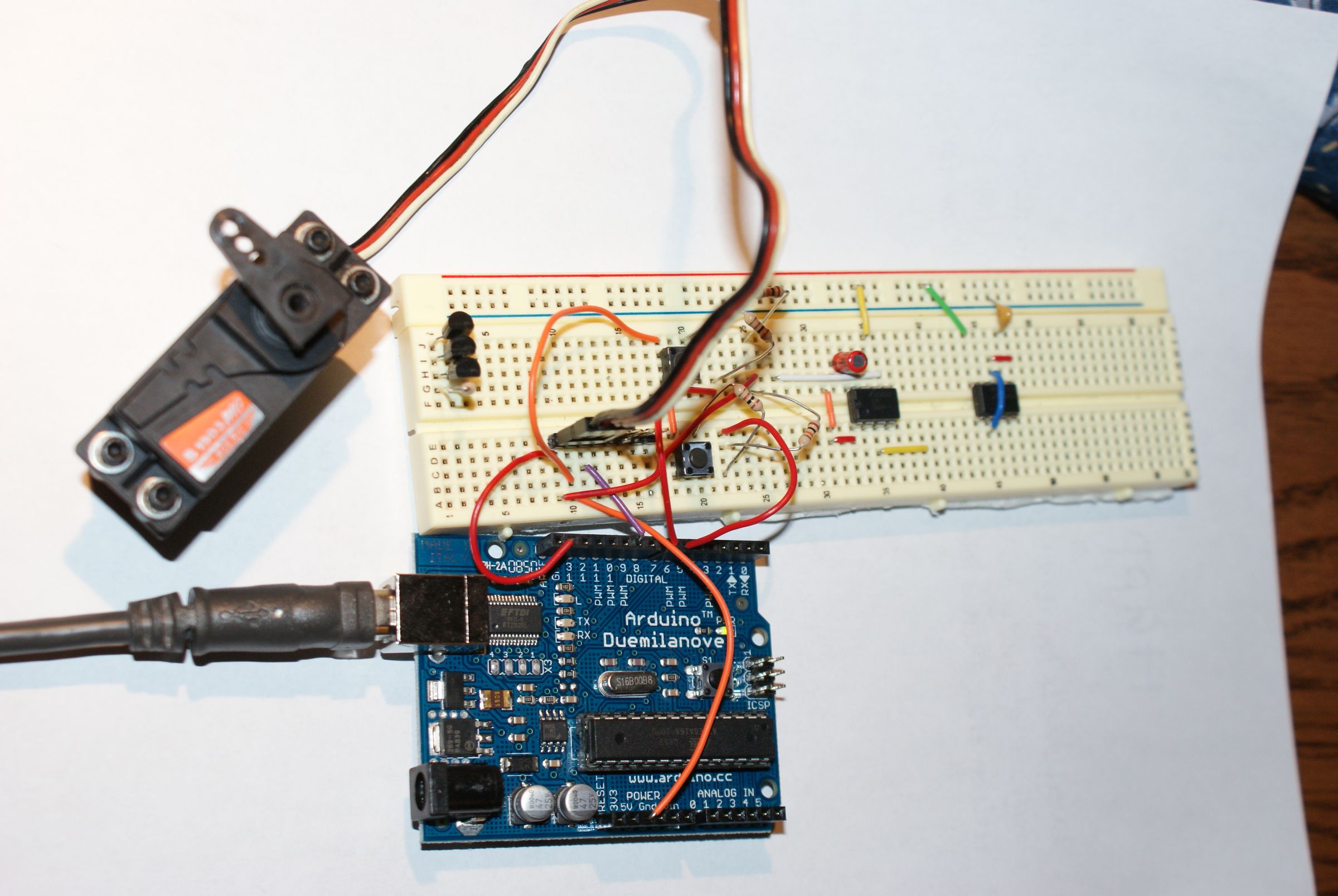 Controlling an RC Servo Motor With an Arduino and Two Momentary ...