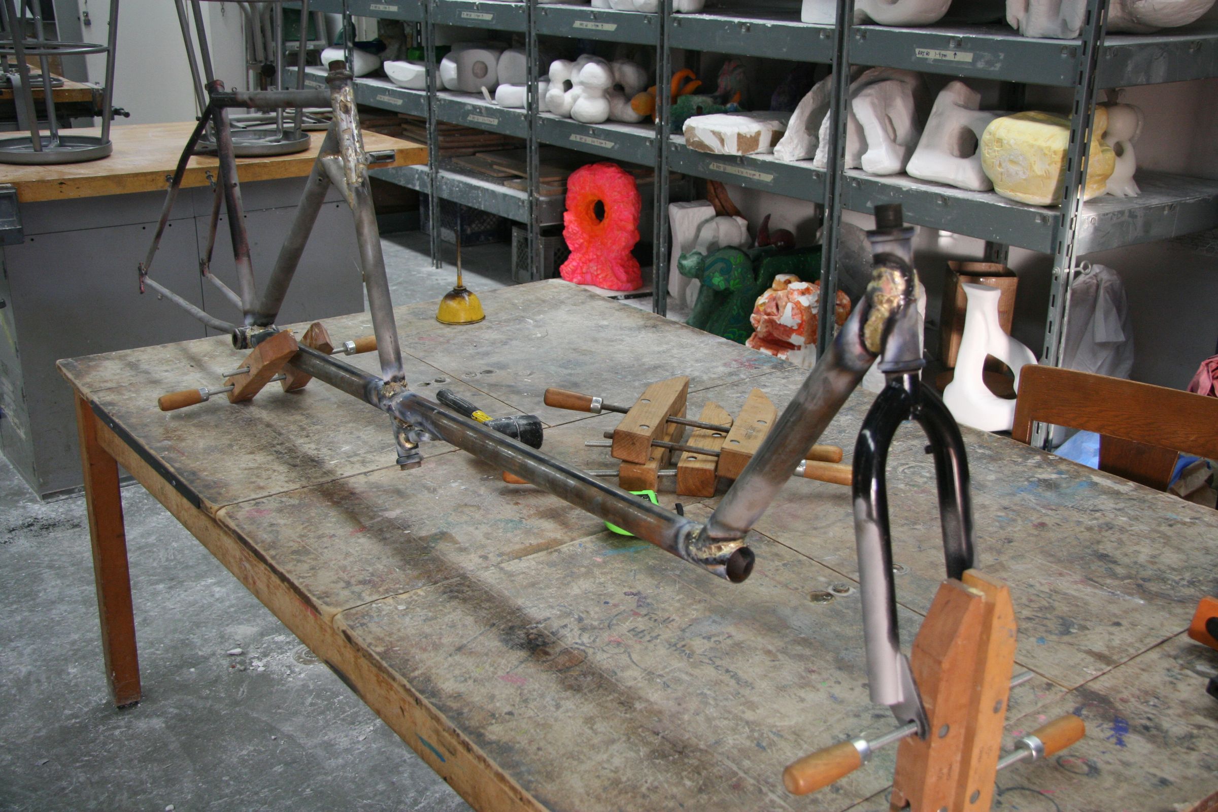 2 Wheeled Cargo Bike From Old Mountain Bike Frame : 8 Steps - Instructables