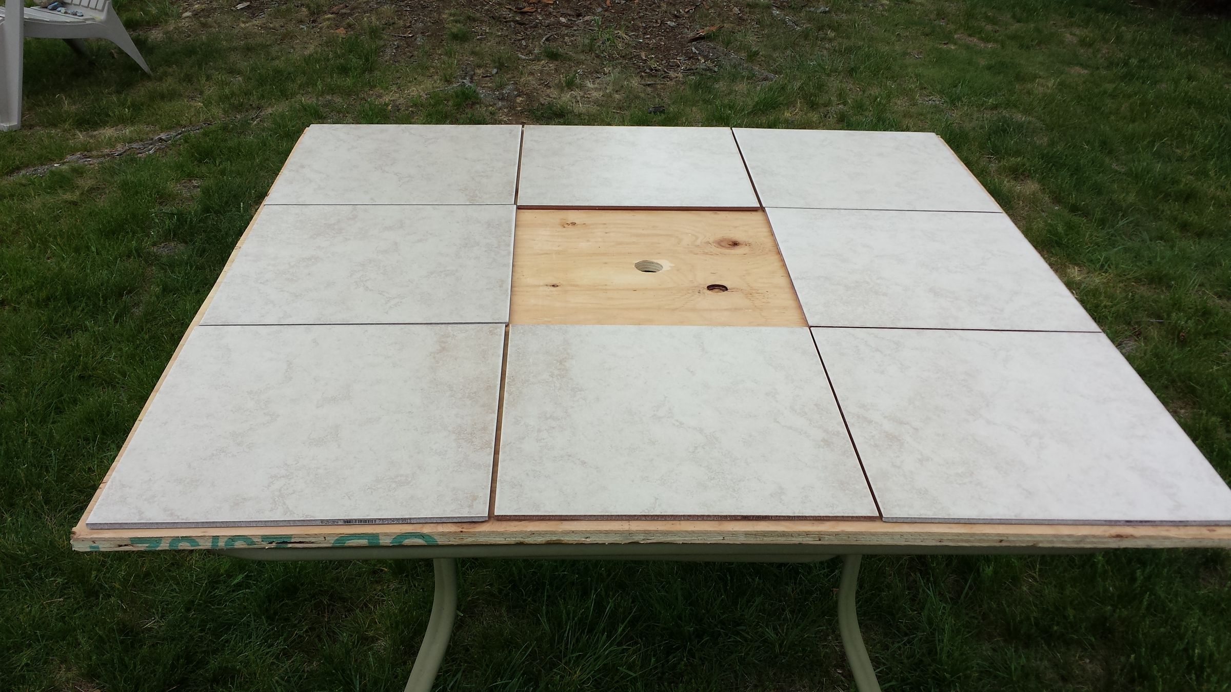 Fail! Patio Table Top Replacement : 5 Steps (with Pictures) - Instructables