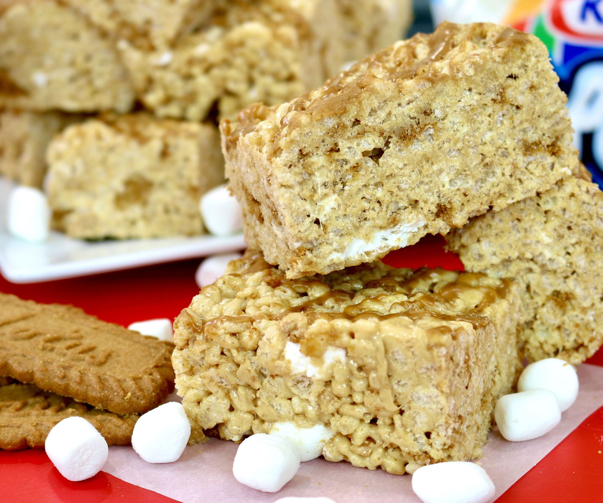 Biscoff Rice Krispies Treats Recipe | 5 Ingredients : 9 Steps (with ...