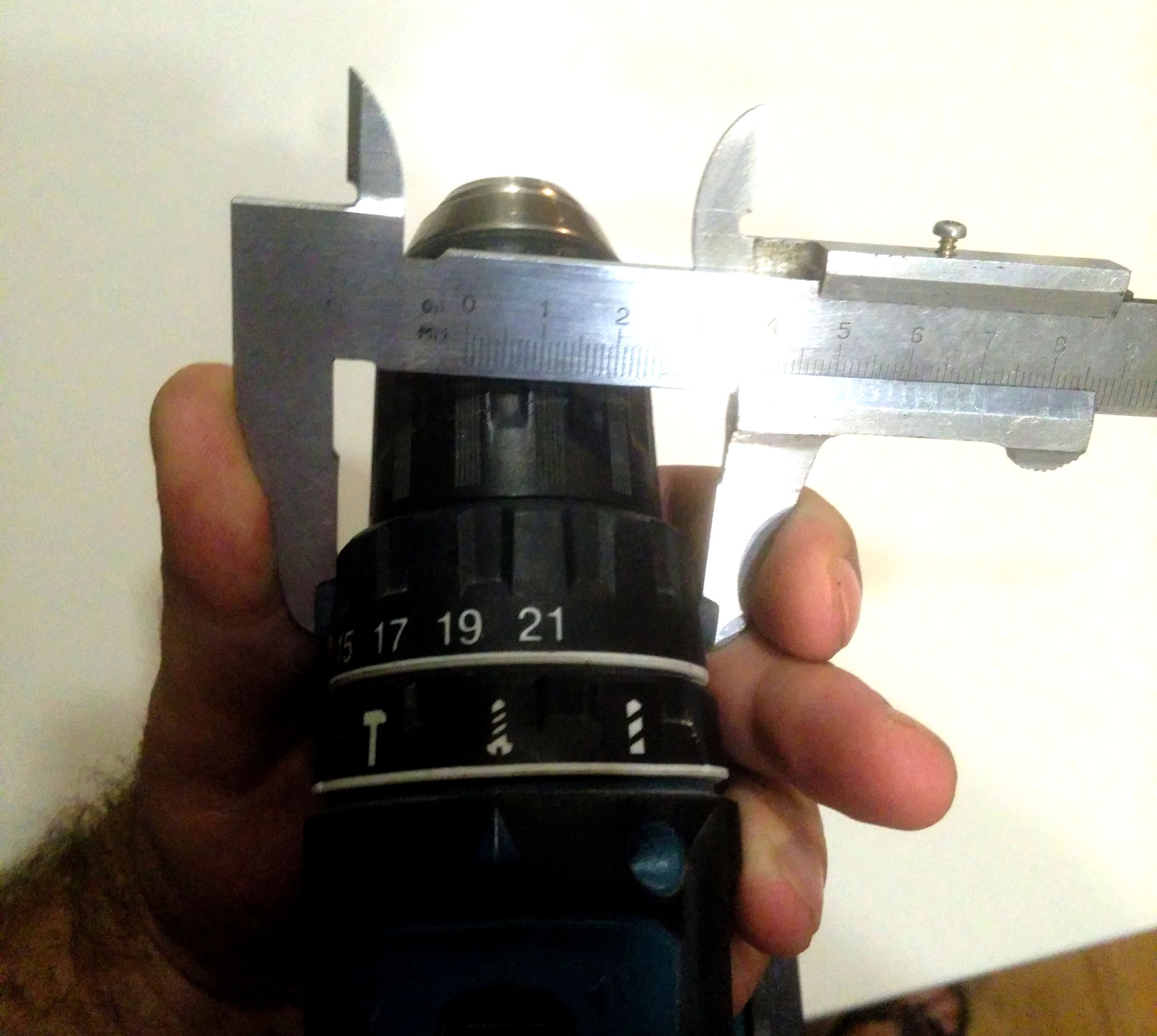 Drill Perpendicular : 3 Steps (with Pictures) - Instructables