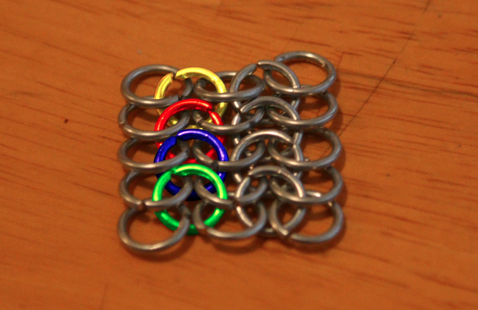 How to Make Chainmail (European 4-in-1 Weave) : 7 Steps (with Pictures ...