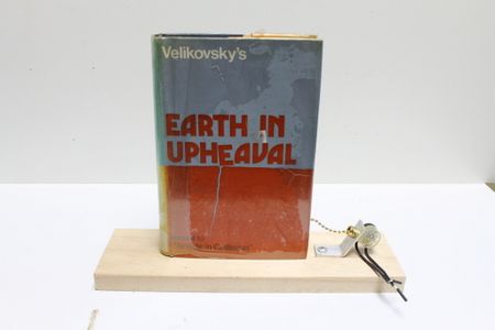 Secret Book Switch : 10 Steps (with Pictures) - Instructables