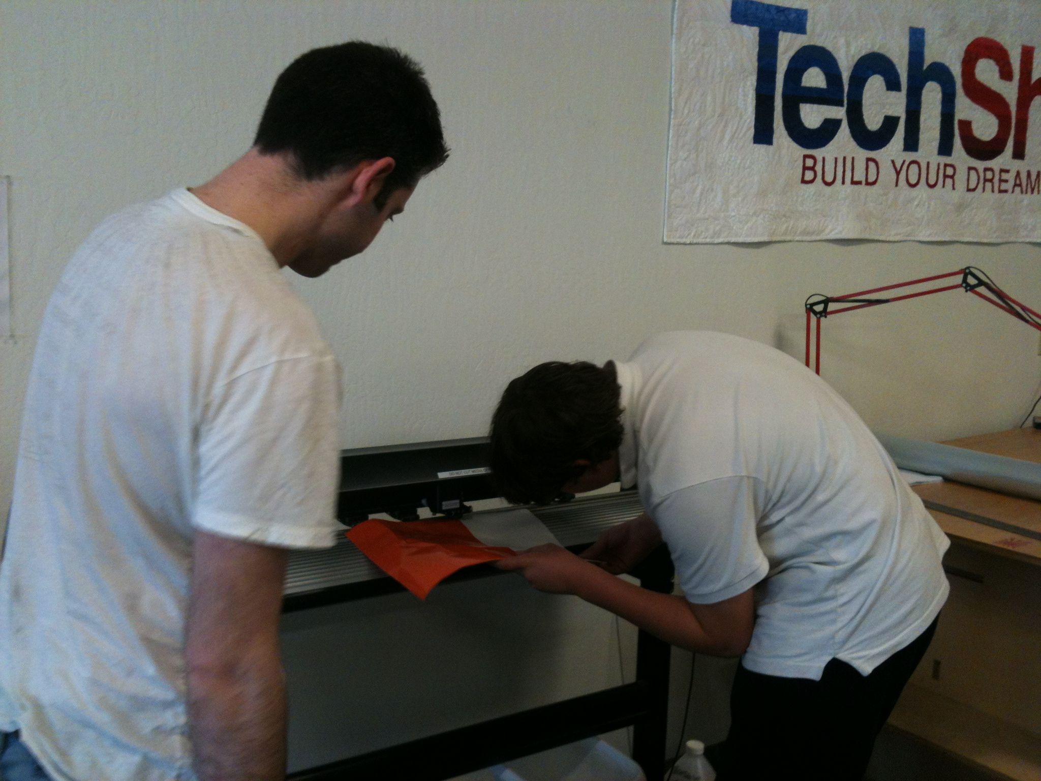 How to Make Custom Stickers (CNC Vinyl Cutter) - Instructables