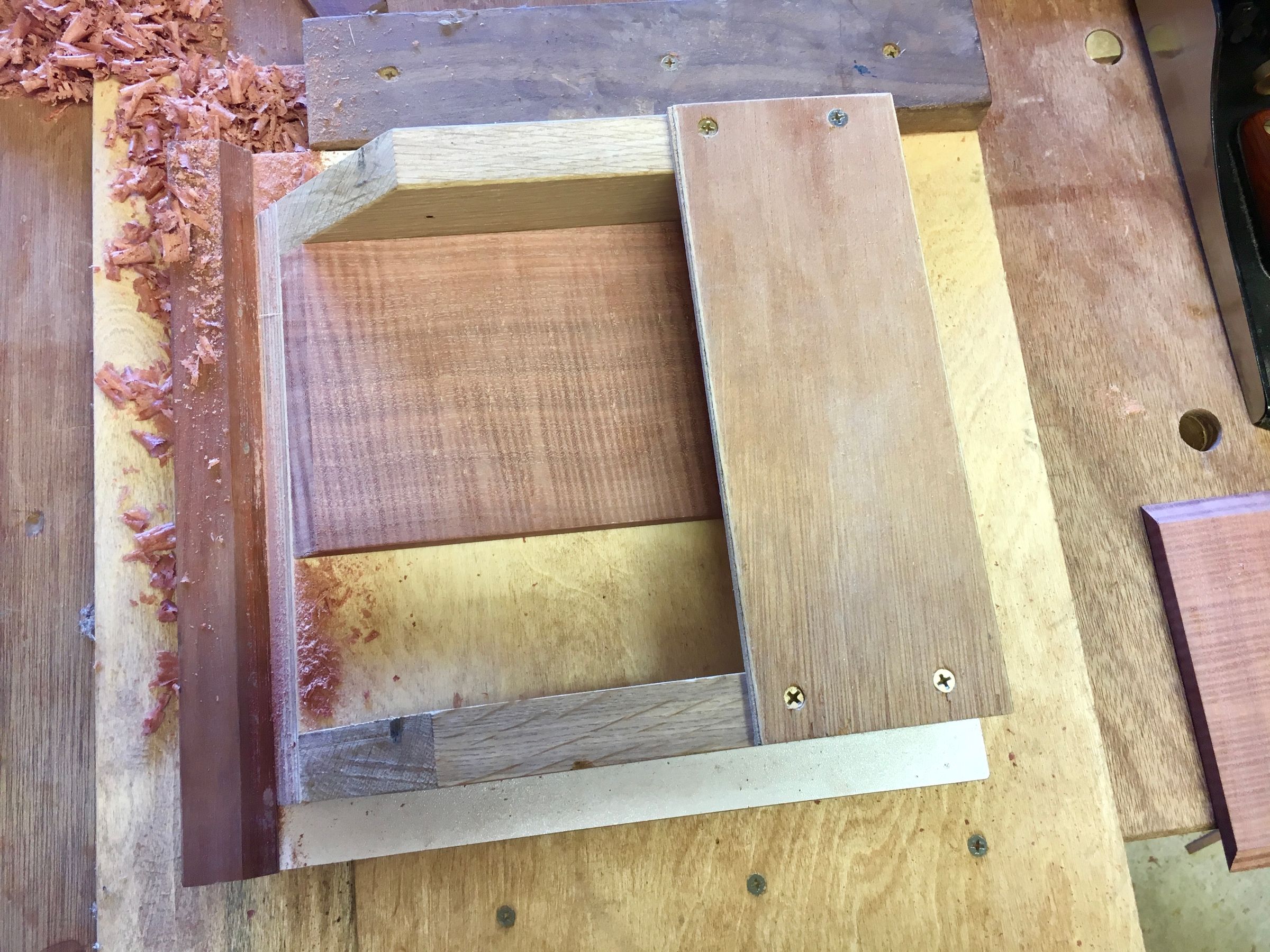 Simple and Elegant Wooden Box : 10 Steps (with Pictures) - Instructables