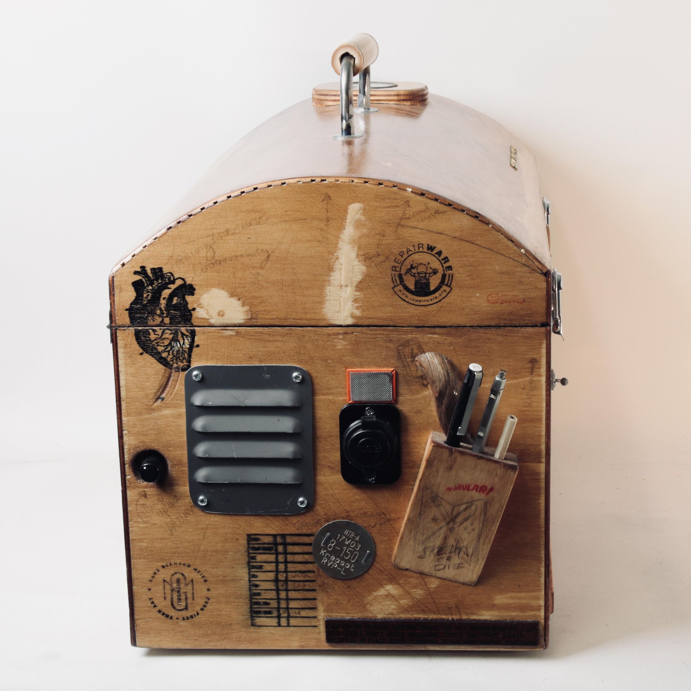 A Maker's Lunch Box : 12 Steps (with Pictures) - Instructables