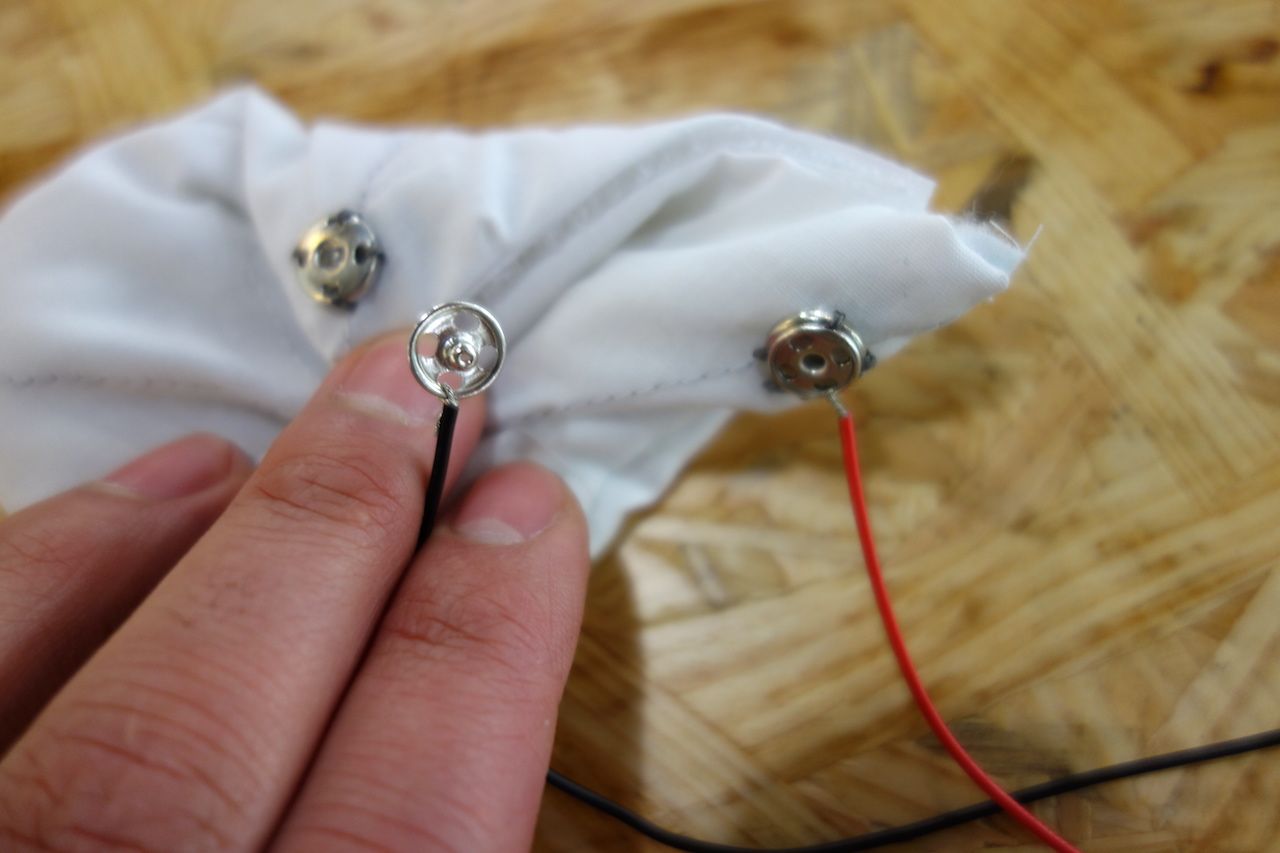Simple Soft Circuit Button : 3 Steps (with Pictures) - Instructables