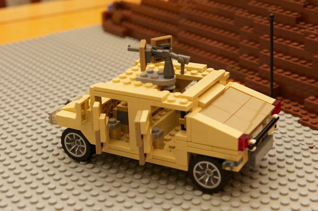 LEGO Military Humvee (with Pictures) - Instructables