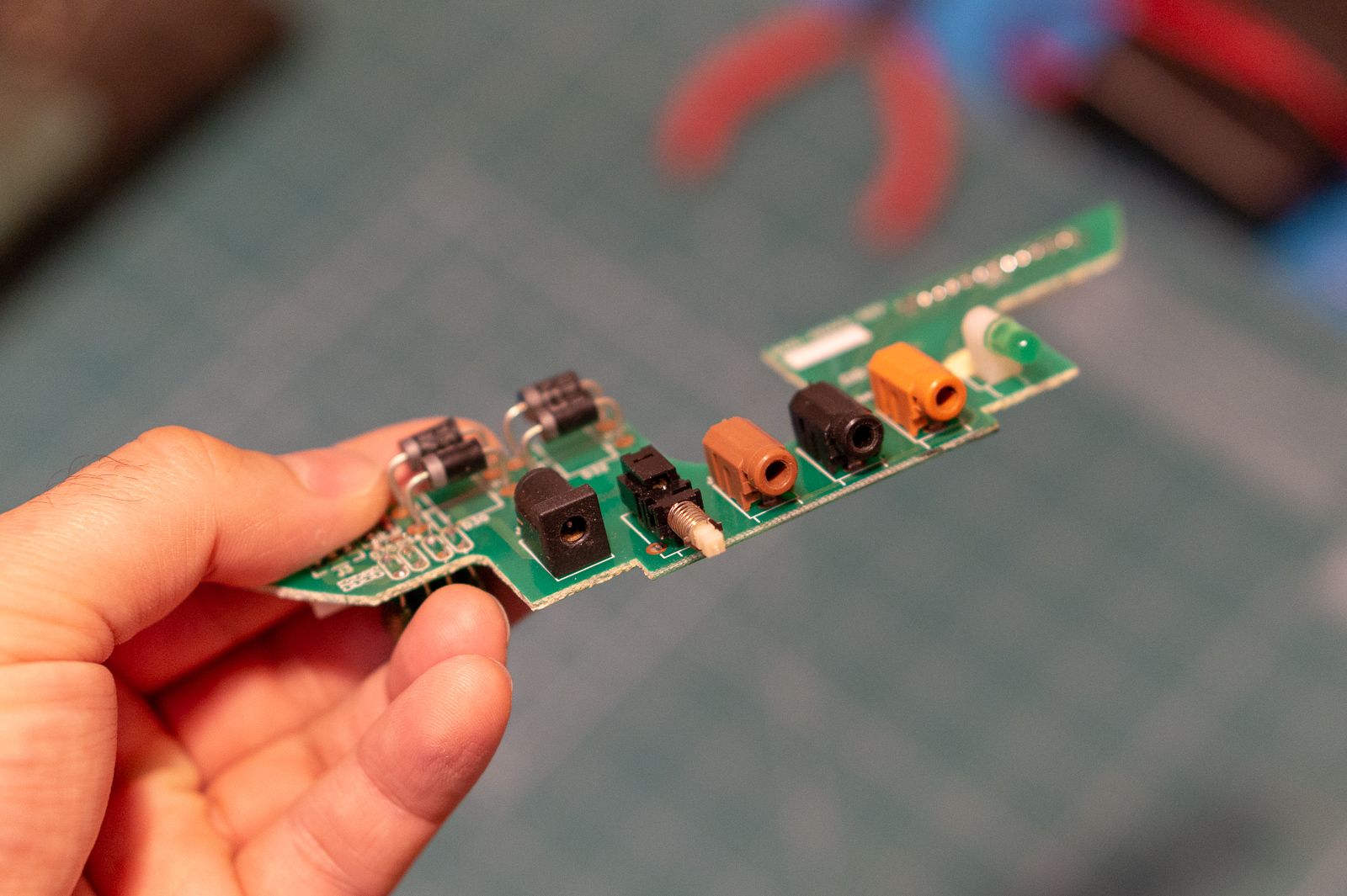 Speaker With Subwoofer From Broken Old Computer Speakers : 22 Steps ...