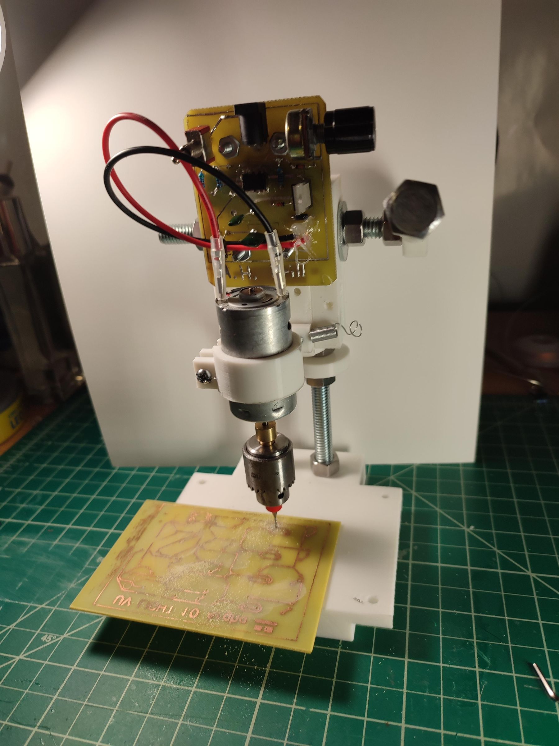 Mini Drill Press With Variable Speed : 12 Steps (with Pictures ...