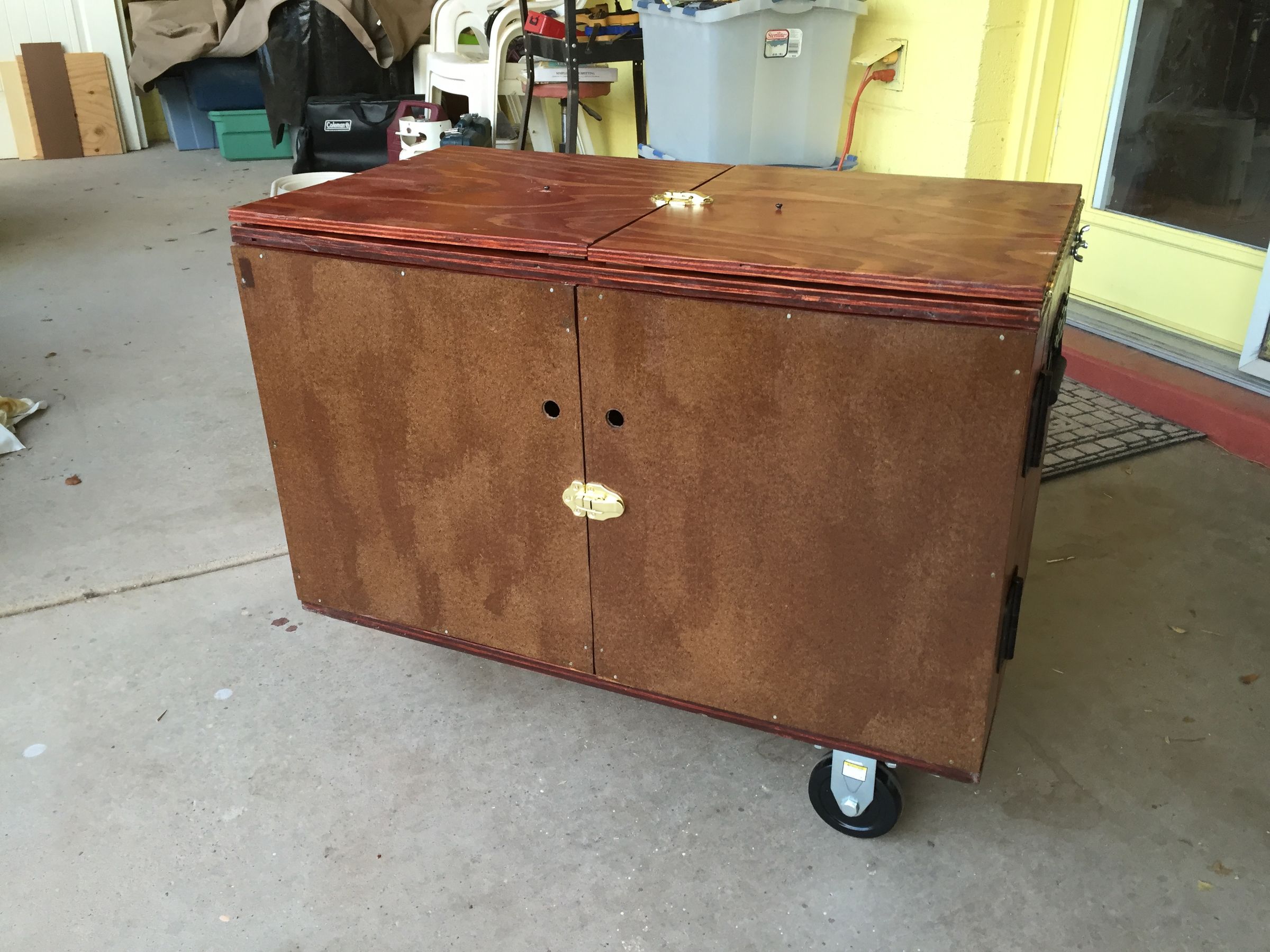 CAMP STORAGE / COOKING STATION : 7 Steps (with Pictures) - Instructables
