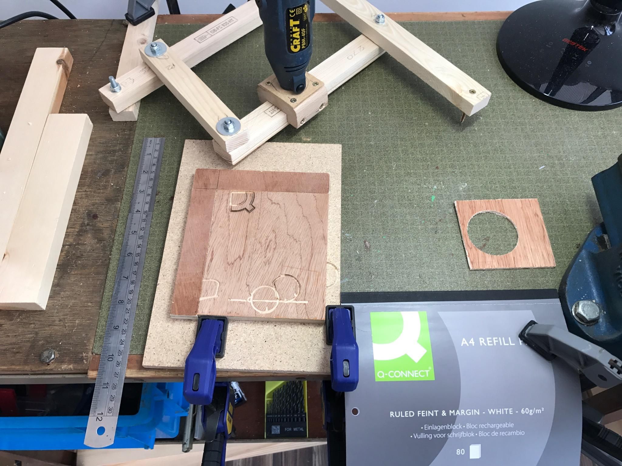 How to Make a Wooden Engraving Pantograph : 11 Steps (with Pictures ...