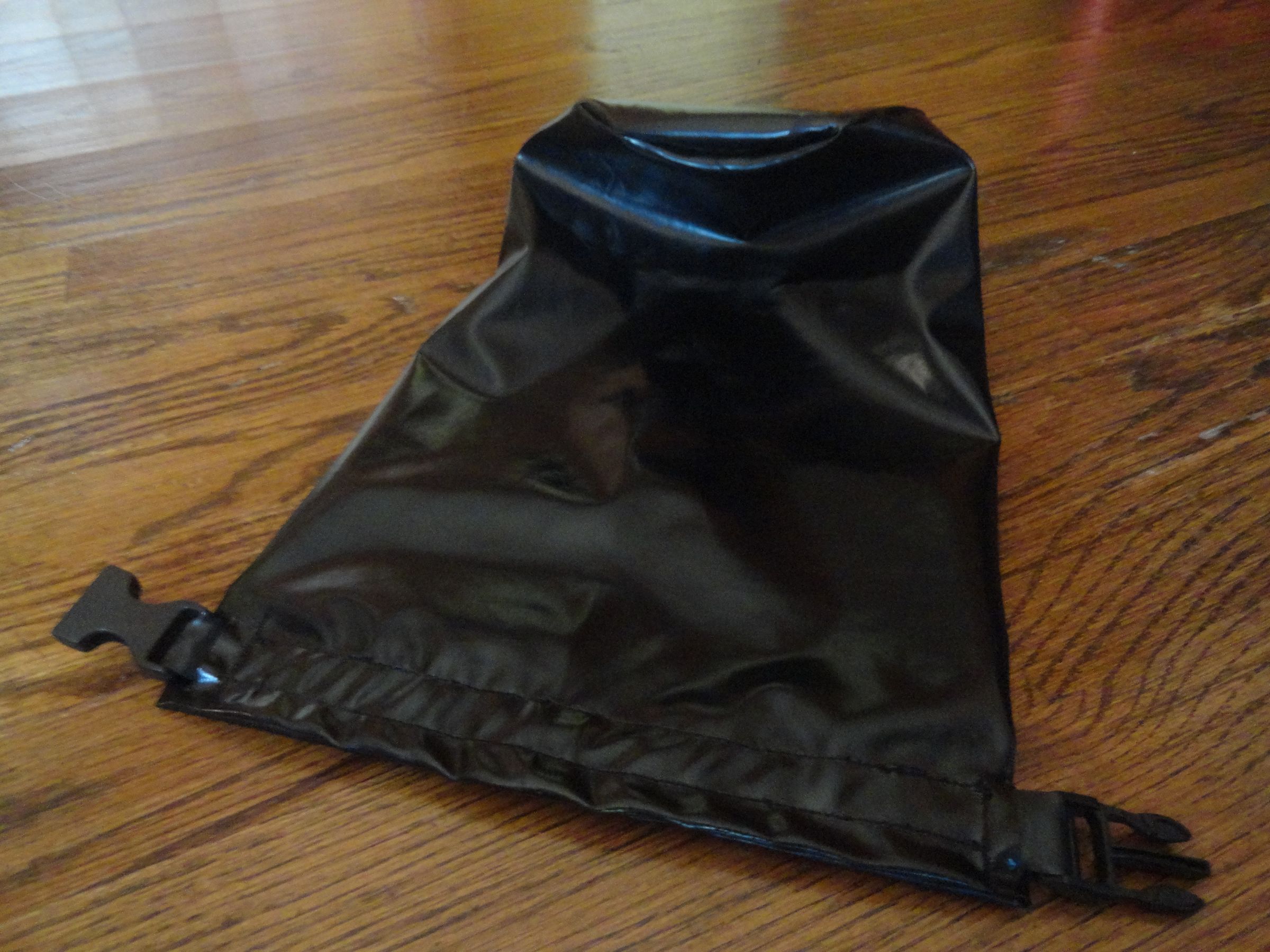 Dry Bag : 7 Steps (with Pictures) - Instructables