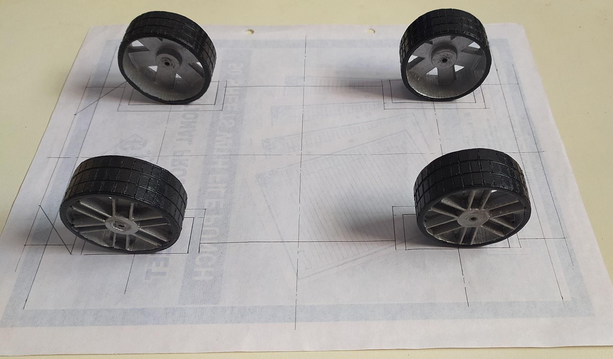 Tesla Cybertruck DIY Made of Cardboard : 6 Steps (with Pictures ...