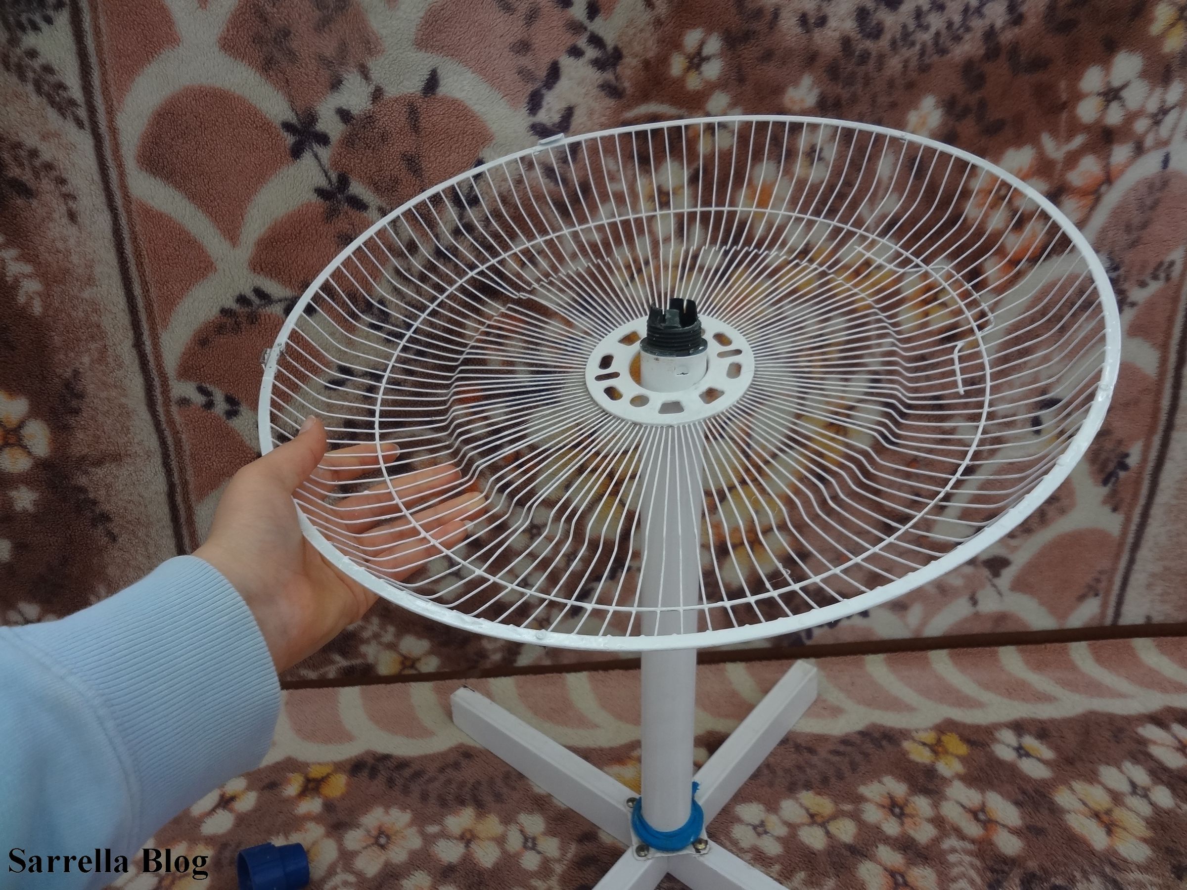 Shoes Storage Stand Out of Old Fans : 30 Steps (with Pictures ...