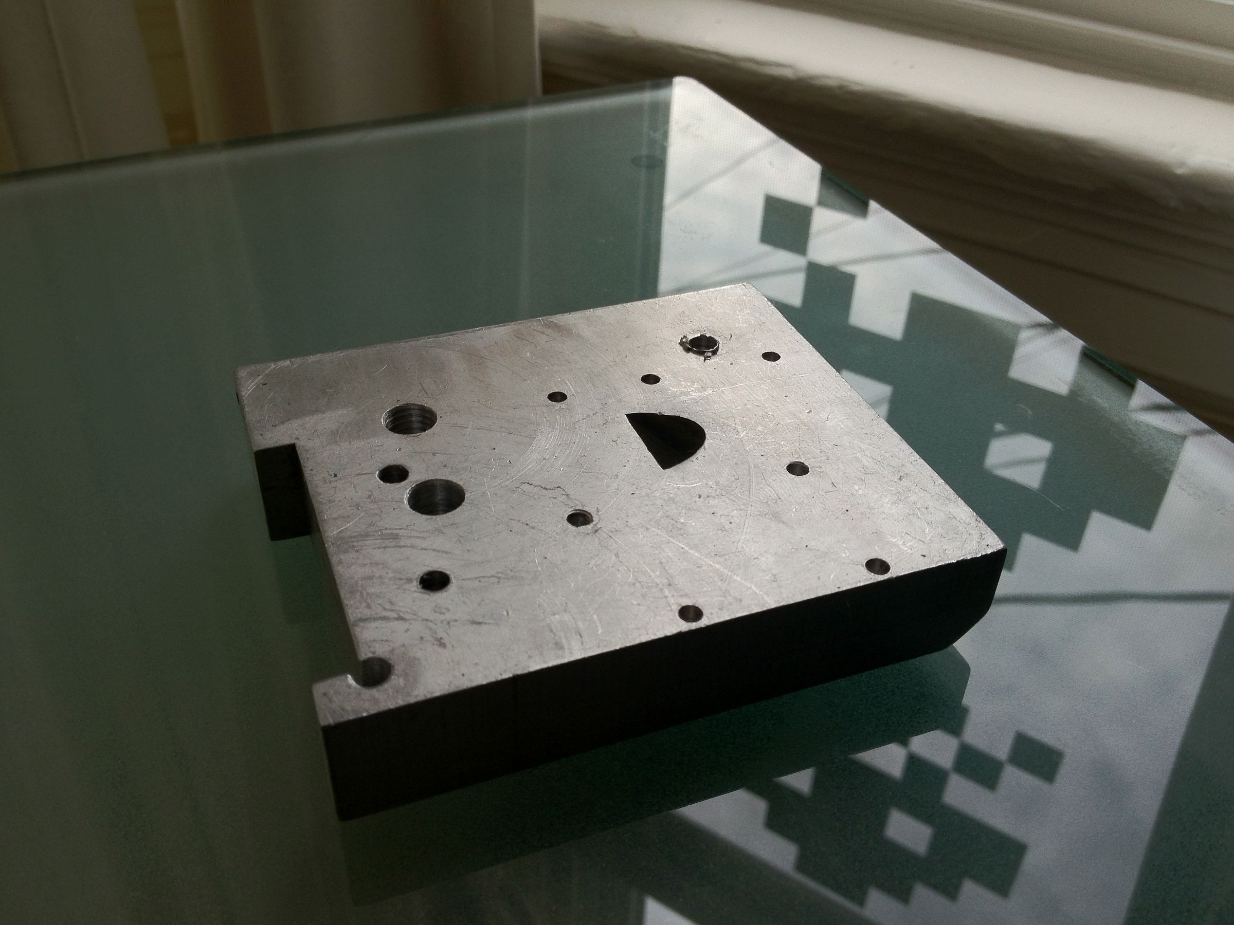 Aperture Science Spatially Challenged Companion Cube : 9 Steps (with ...