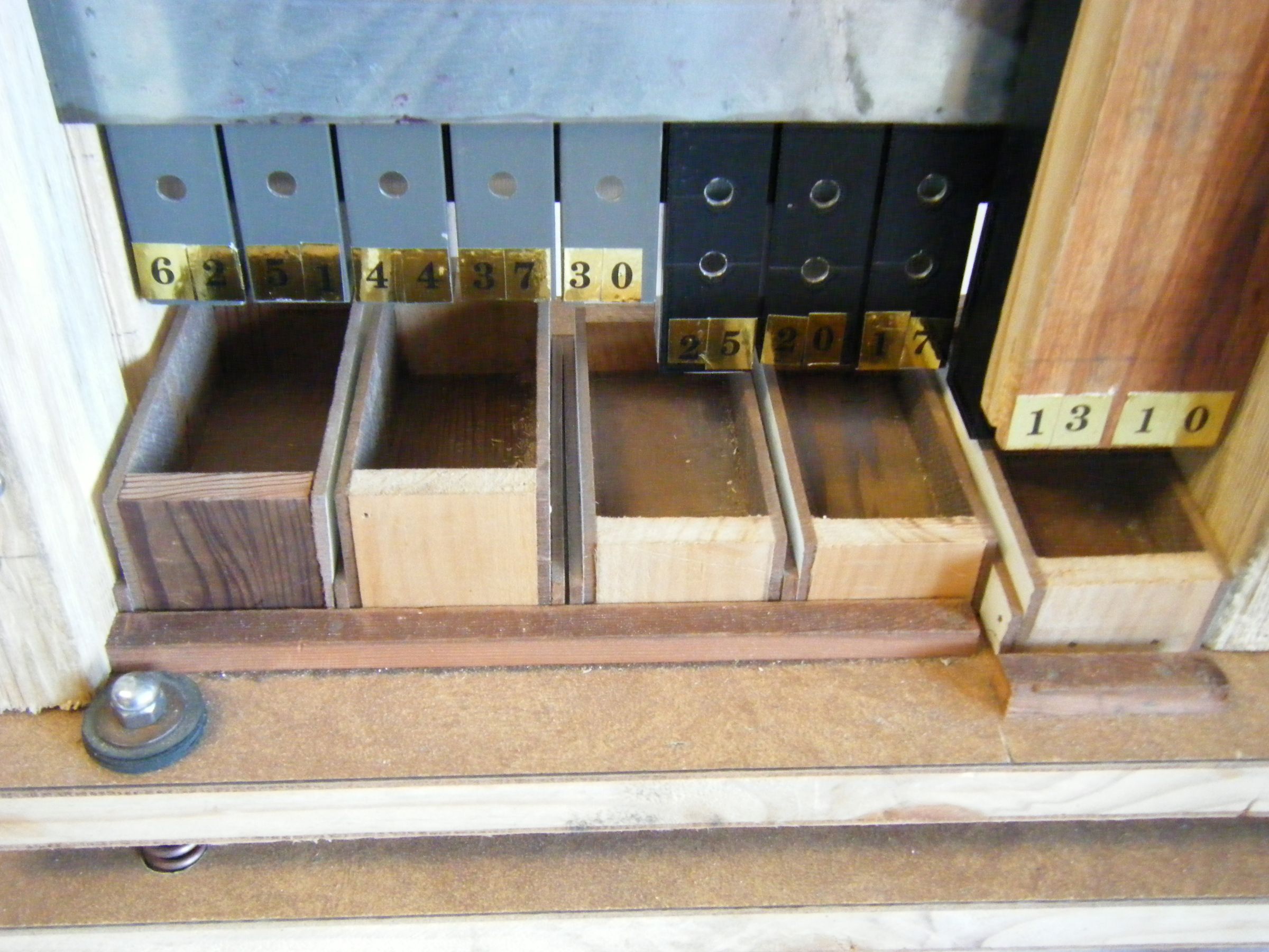 Automatic Screw Sorter : 13 Steps (with Pictures) - Instructables