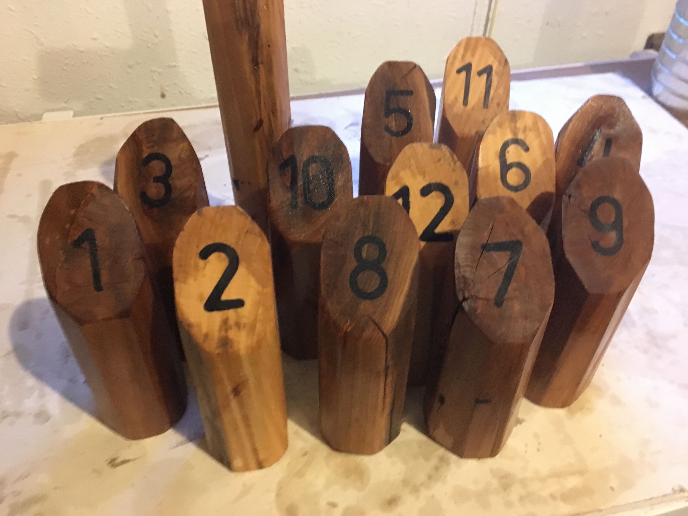 Making Molkky - an Outdoor Throwing Game With a Unique Carrying Case ...