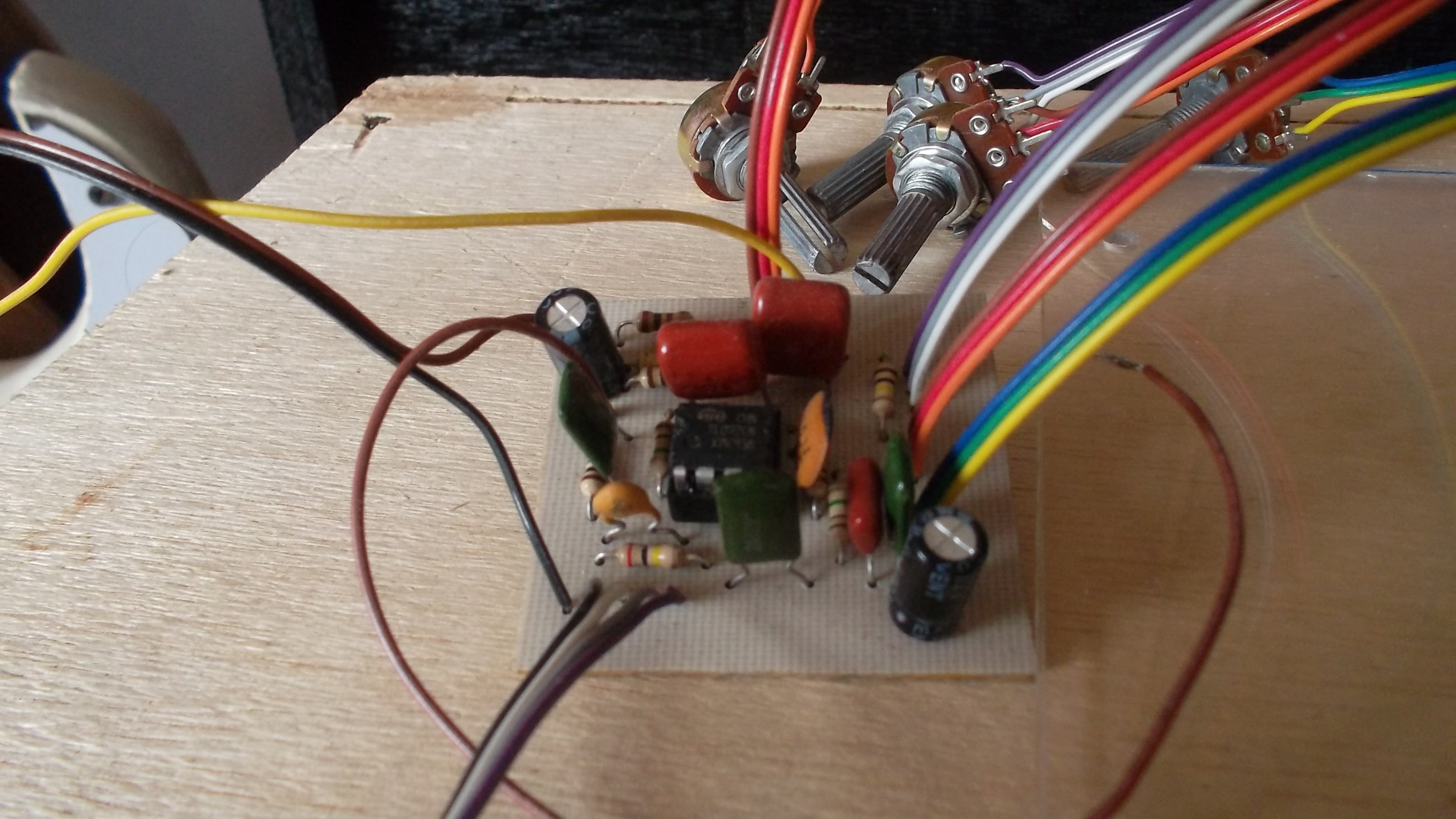 DIY Cheap Solid-state Amplifier (from Salvaged Parts) : 9 Steps (with ...