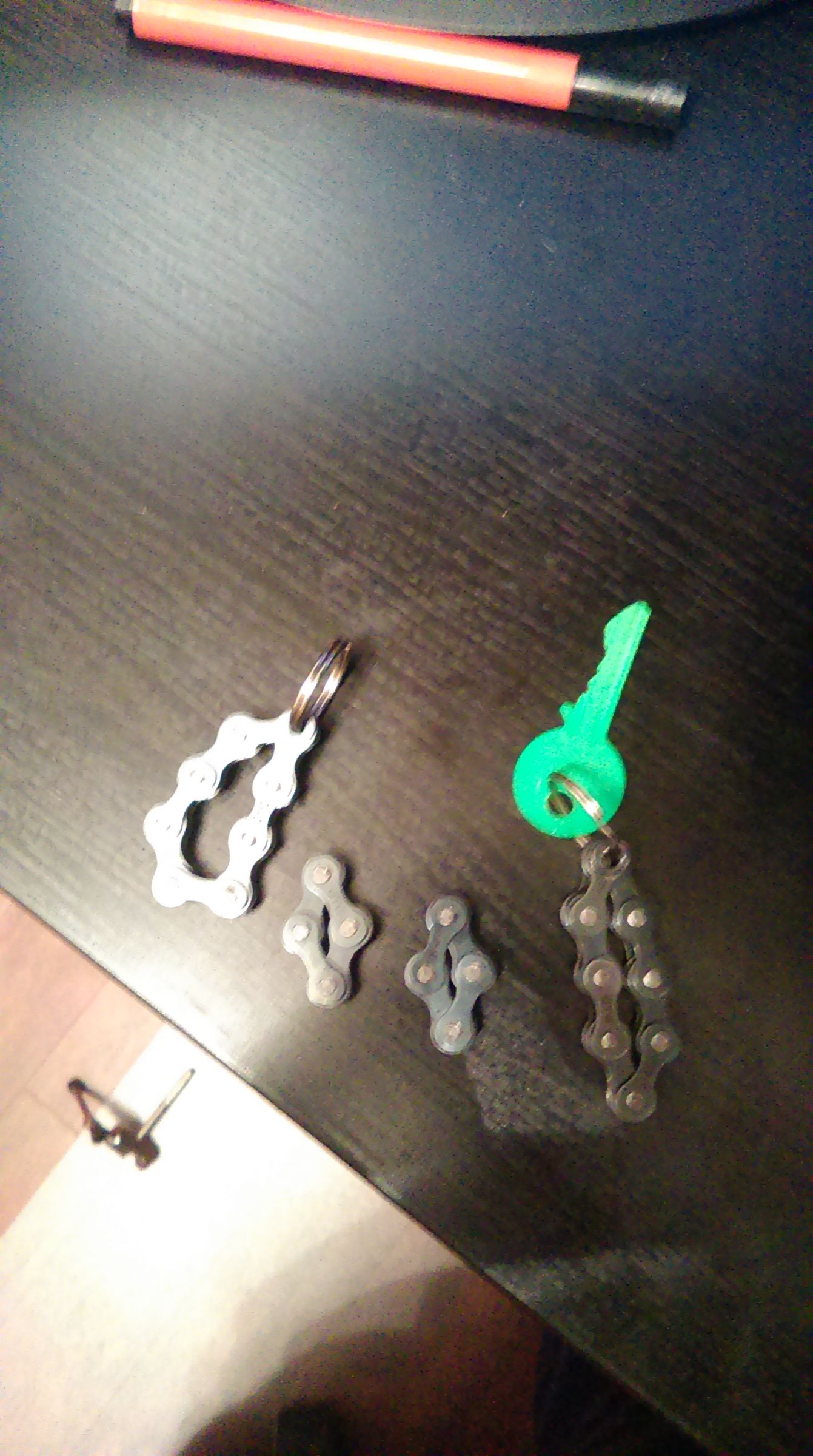 Things Out of an Old Bike Chain : 5 Steps - Instructables