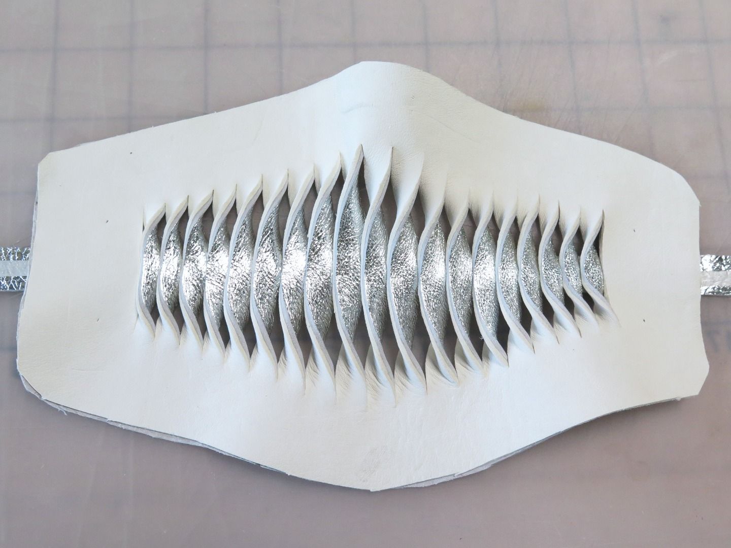 Leather Fish-Scale Cuffs : 9 Steps (with Pictures) - Instructables