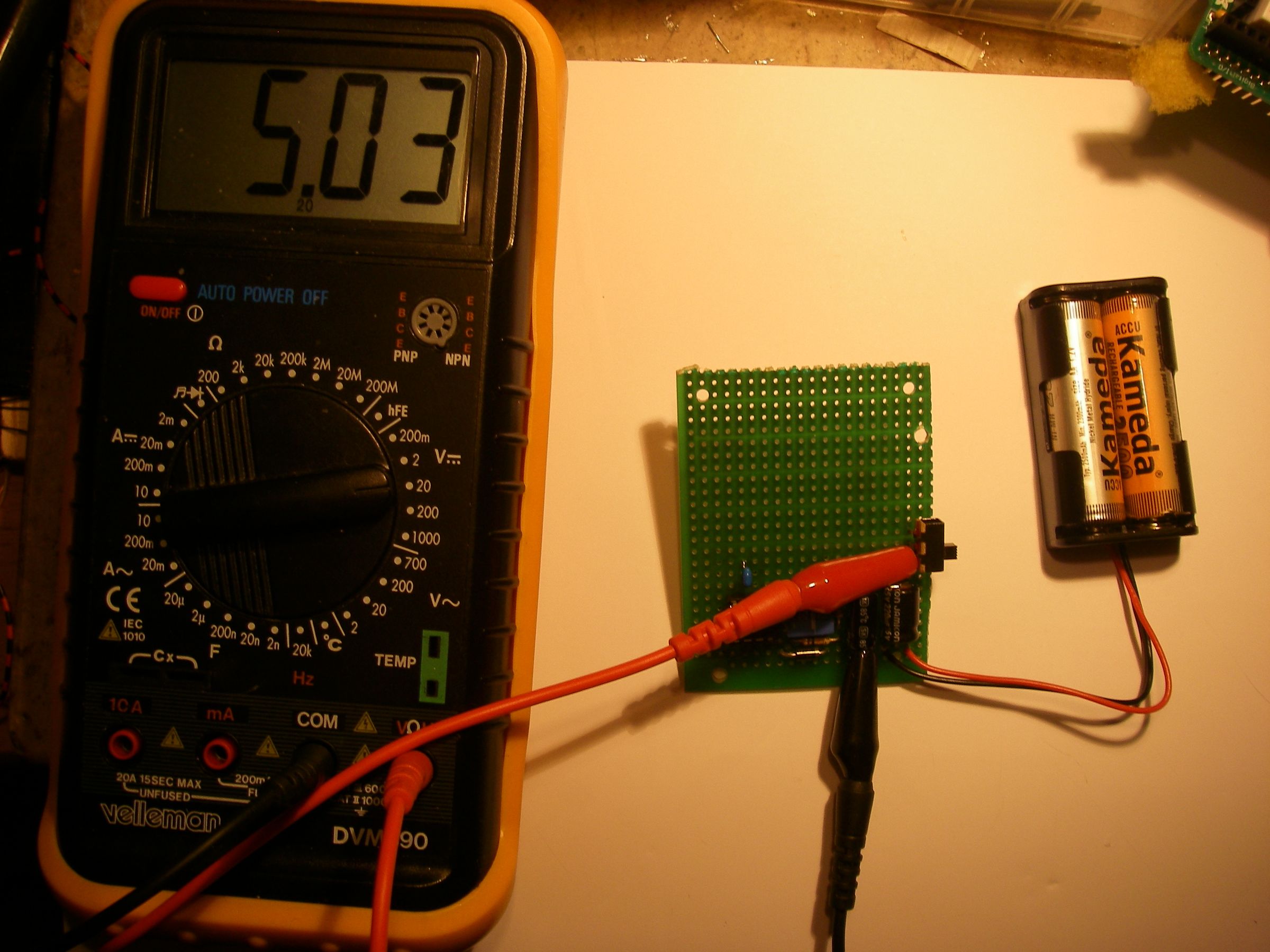 The Arduino AA Undershield : 6 Steps - Instructables