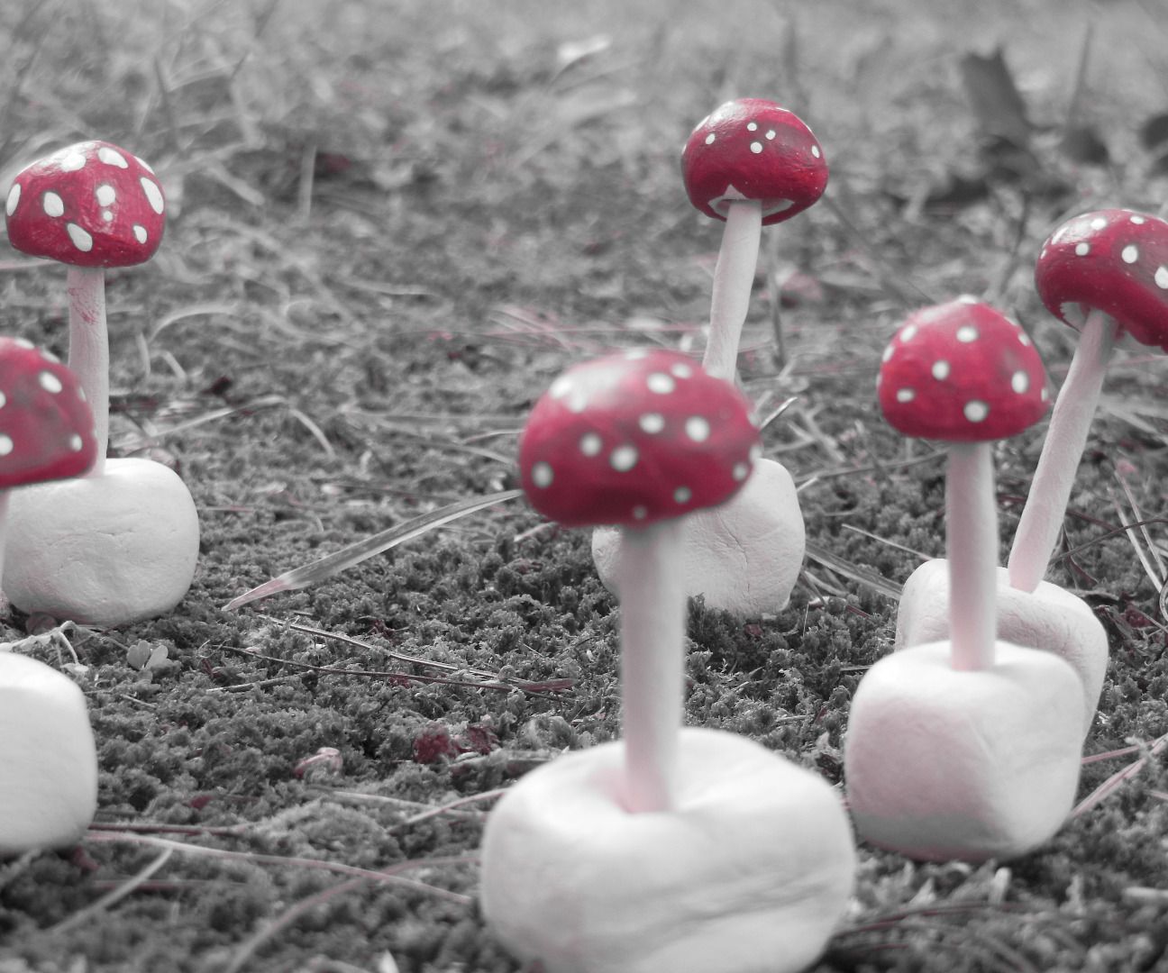 Mushroom Decoration-Clay mushroom-Red Mushroom Art & Collectibles Dolls ...