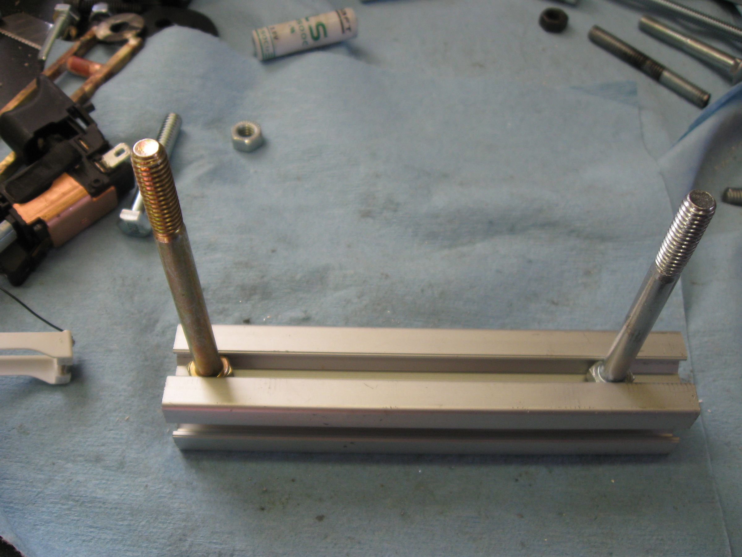 Mini Metal Lathe : 9 Steps (with Pictures) - Instructables