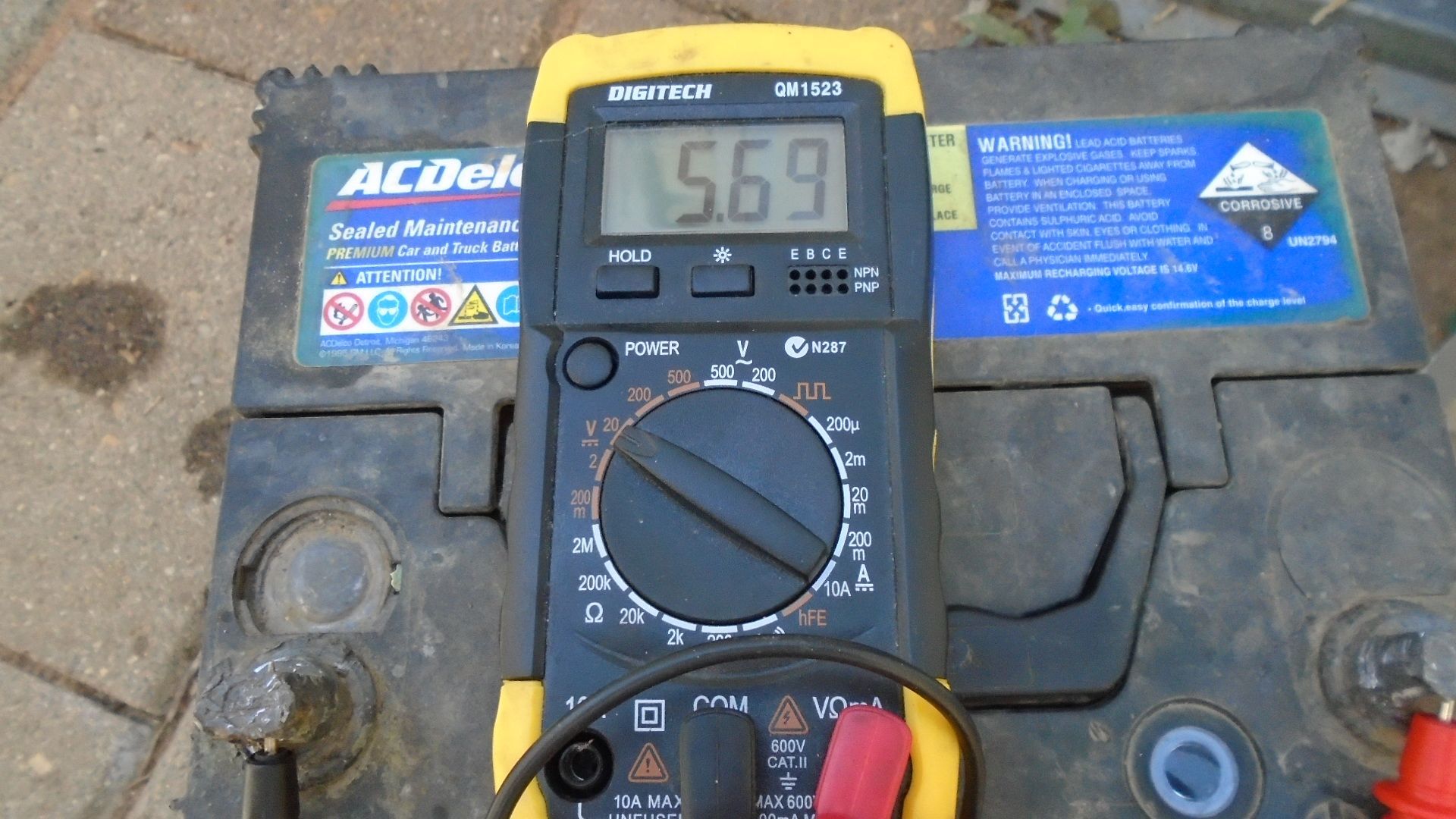 Restoring Automotive Batteries : 3 Steps - Instructables