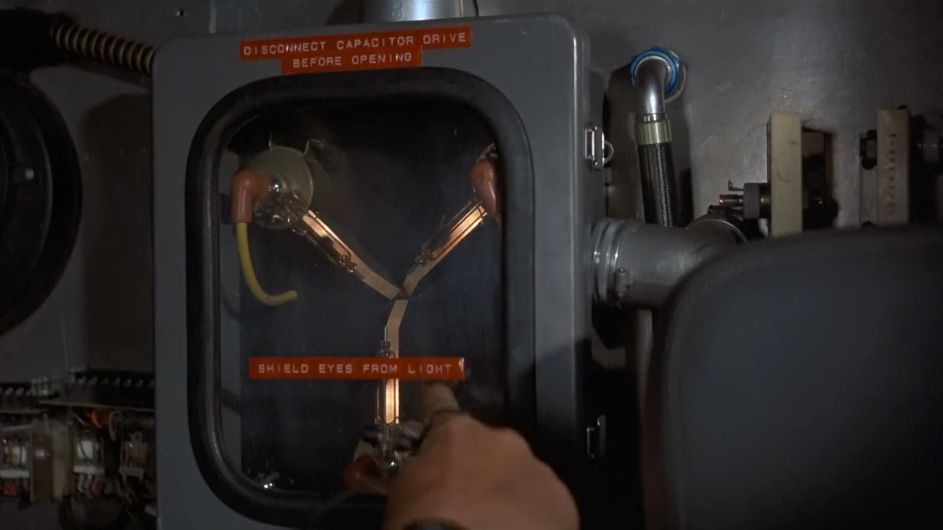 Flux Capacitor - Back to the Future : 15 Steps (with Pictures ...