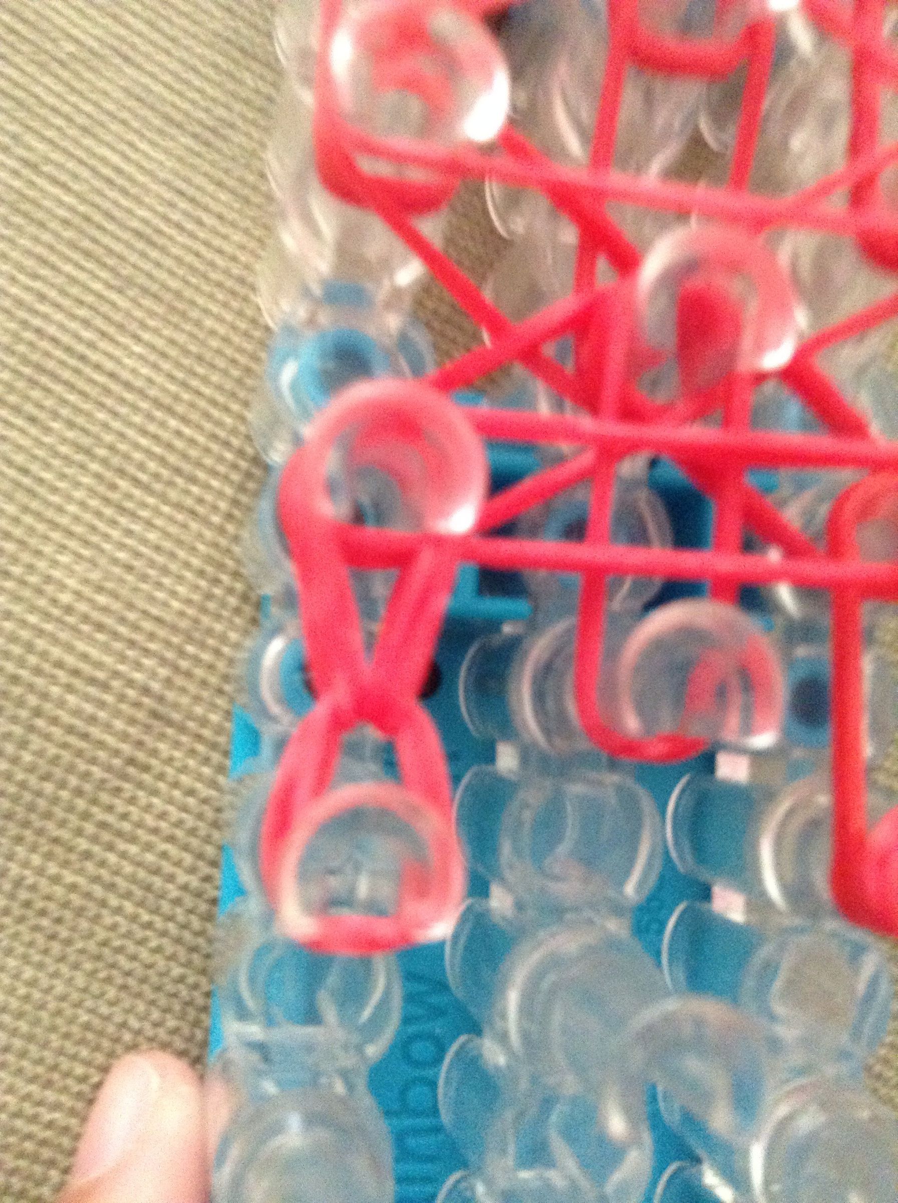 Rainbow Loom Goldfish Charm : 19 Steps (with Pictures) - Instructables