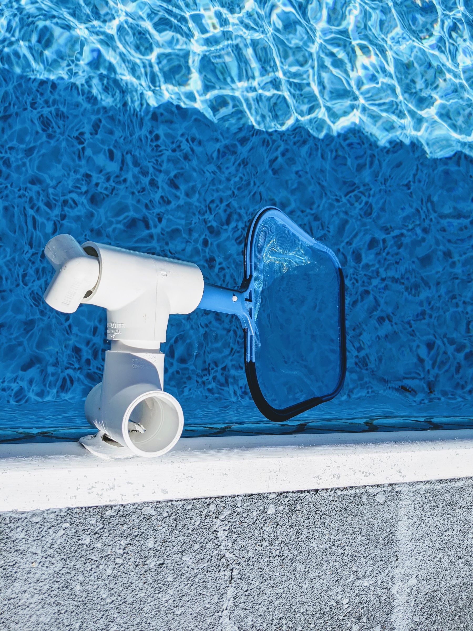 Effortless Pool Skimmer - Easy to Make : 4 Steps (with Pictures ...