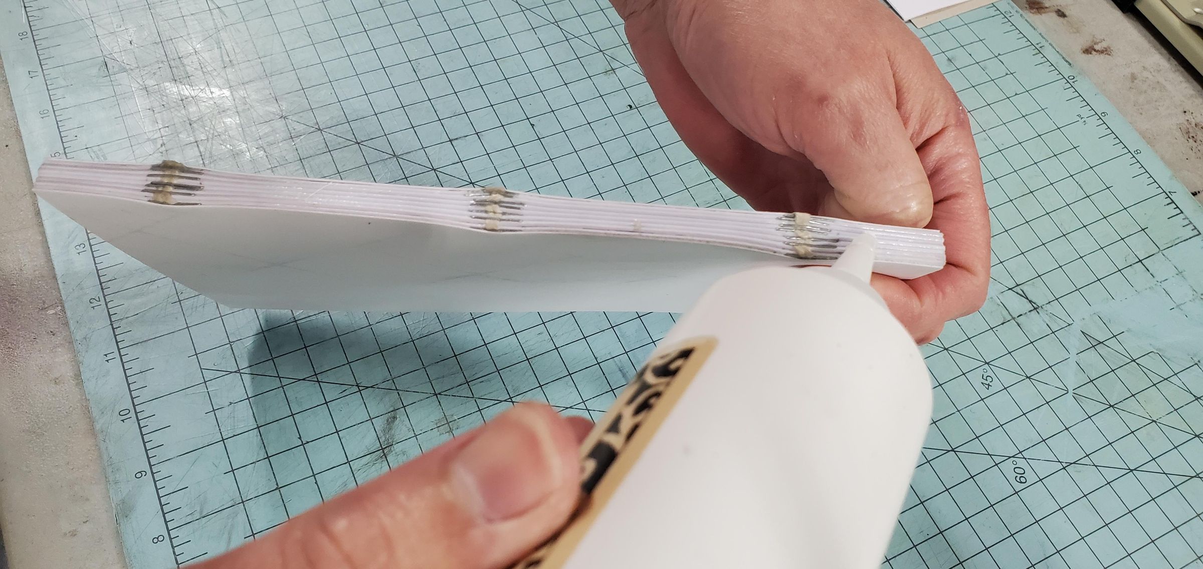 No Sew Book Binding - Easier Way to Make a Sketch Book? : 21 Steps ...