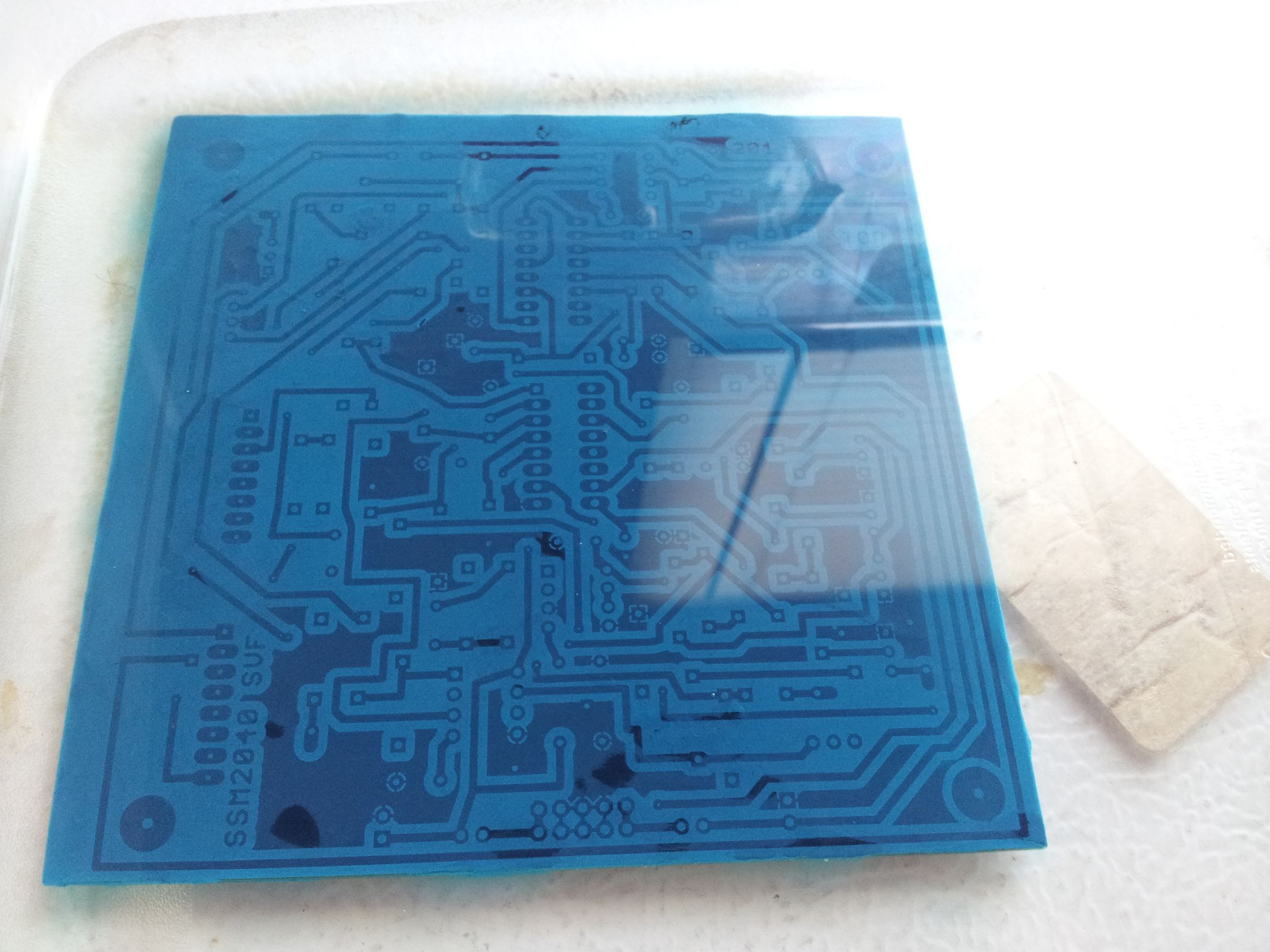 DIY PCB Using Liquid Photoresist : 6 Steps (with Pictures) - Instructables