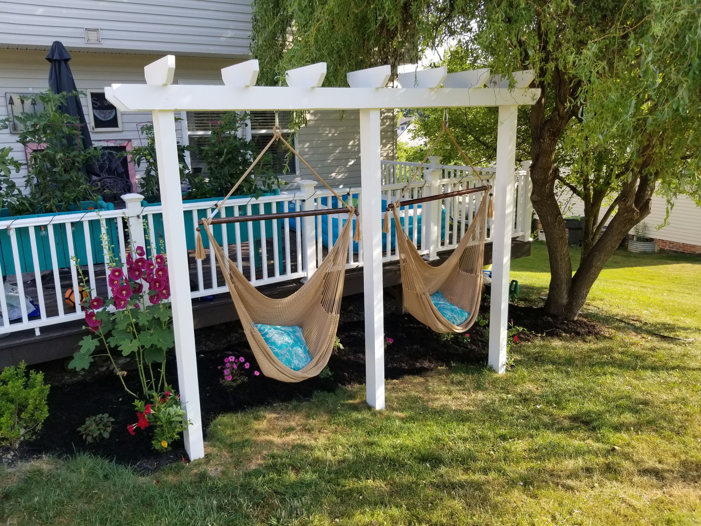 Backyard Hammock Swings - DIY Project : 9 Steps (with Pictures ...