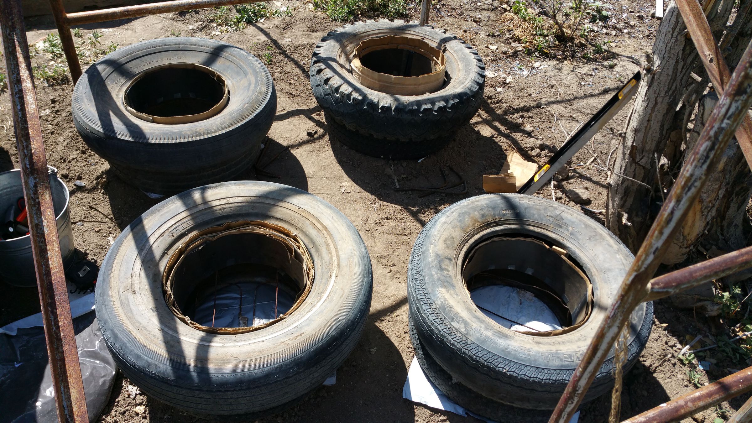 Concrete Tire Piers : 8 Steps (with Pictures) - Instructables