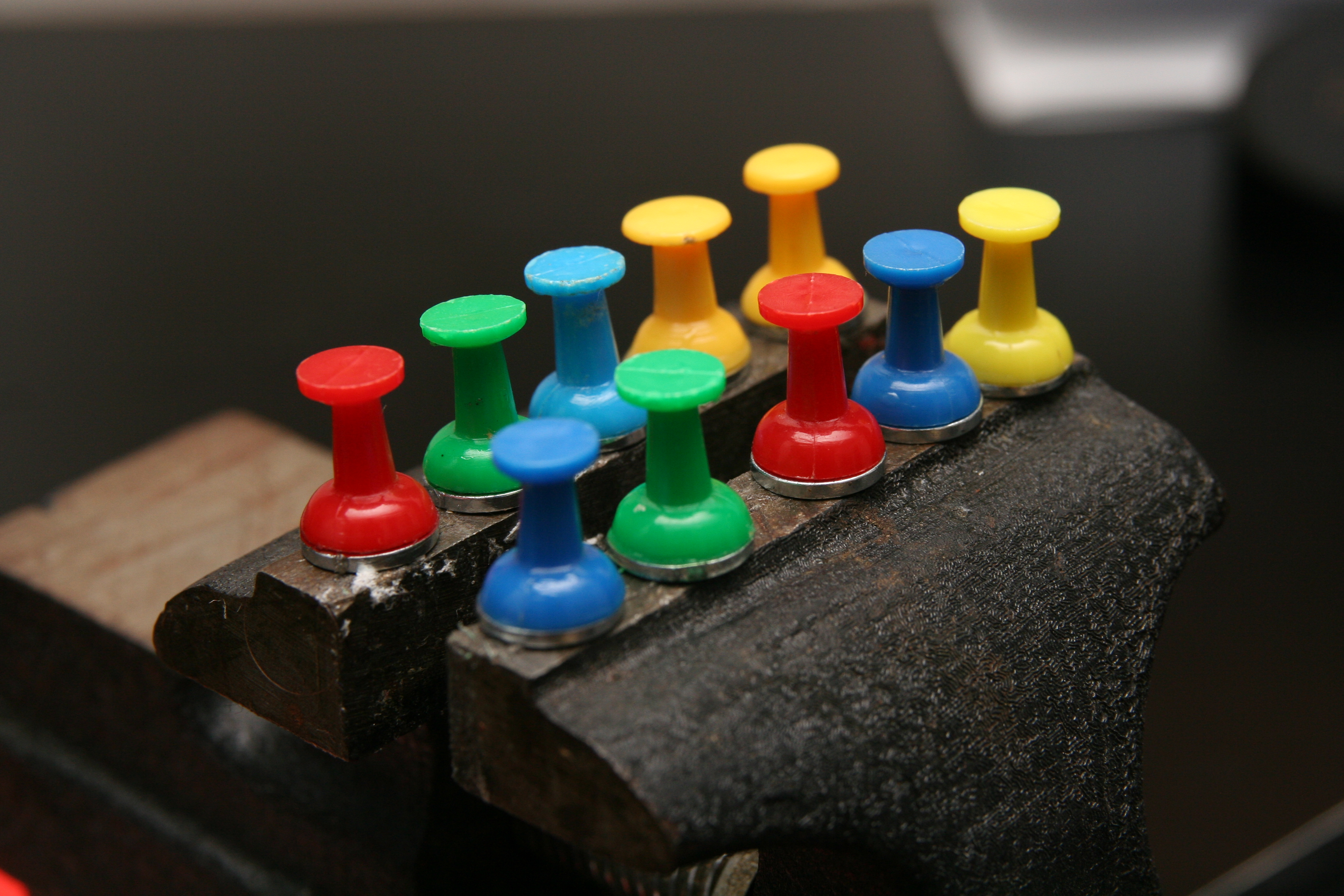 Magnetic Push Pins : 3 Steps (with Pictures) - Instructables