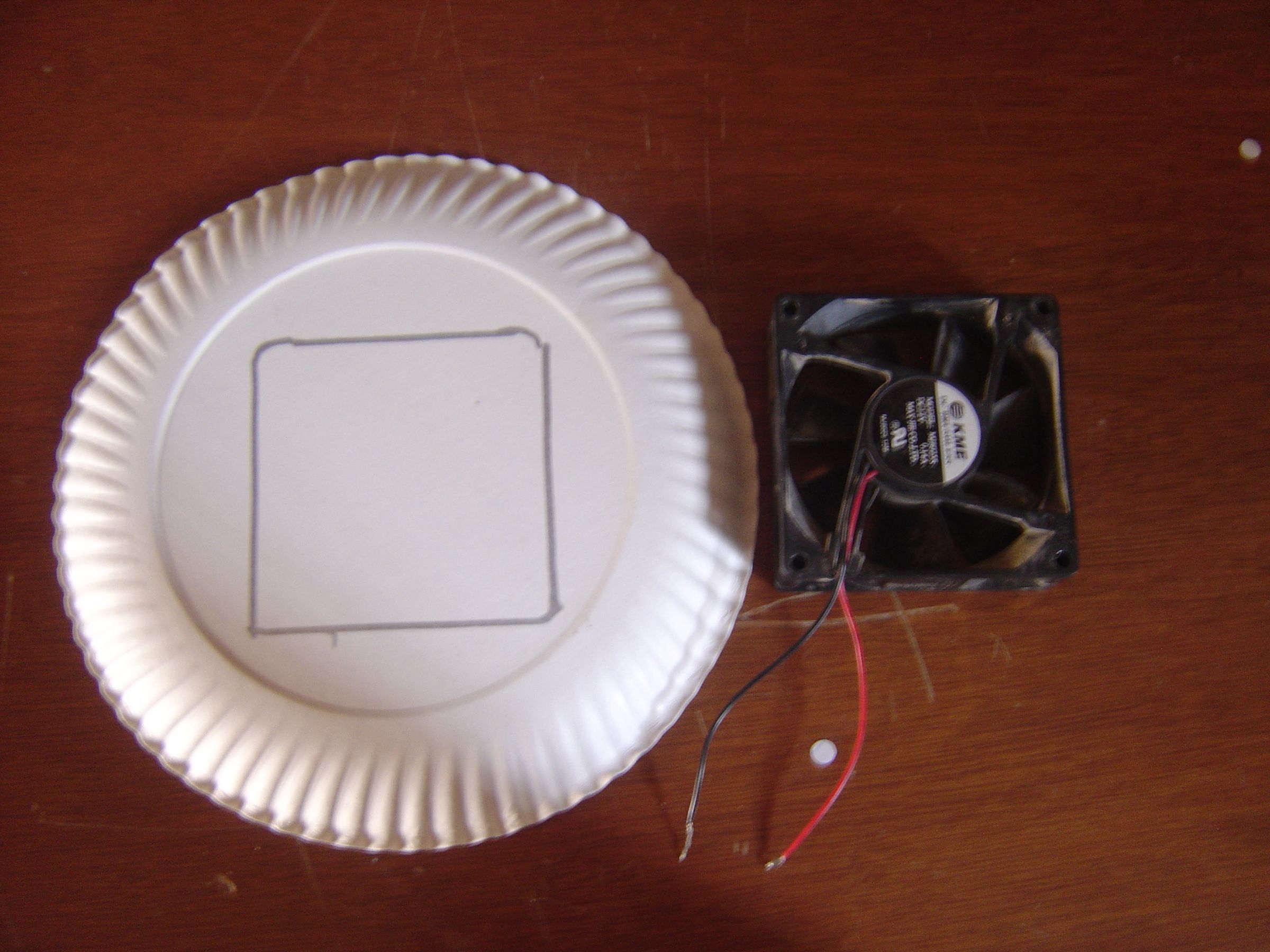 Small Hovercraft : 6 Steps - Instructables