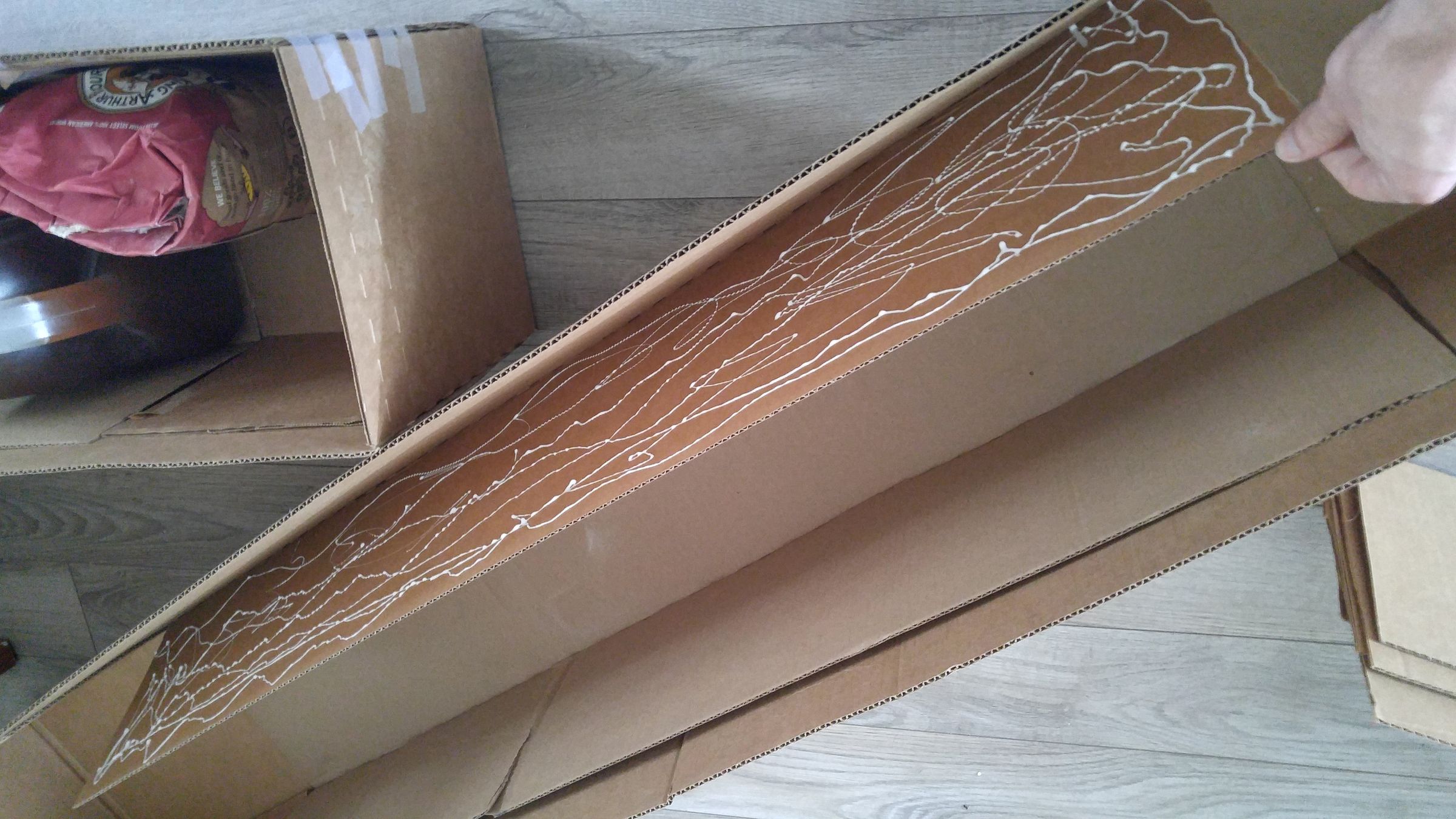 Cardboard Couch : 13 Steps (with Pictures) - Instructables