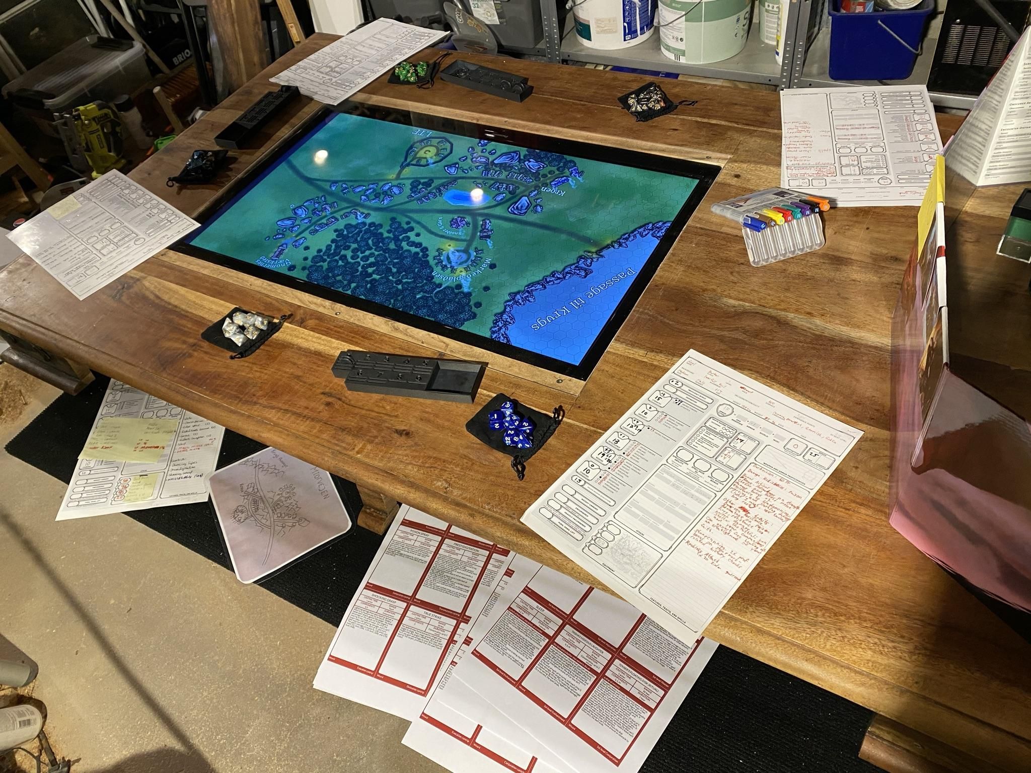 The Ultimate D&D Tabel : 9 Steps (with Pictures) - Instructables