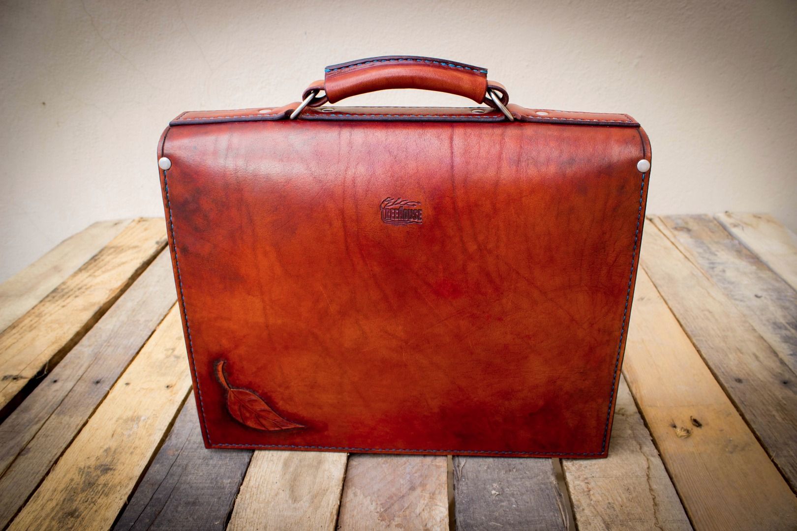Tooled Leather Briefcase : 26 Steps (with Pictures) - Instructables