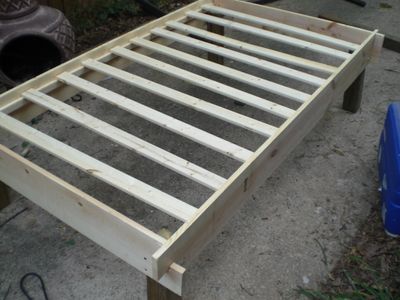 Collapsible Bed Frame : 9 Steps (with Pictures) - Instructables
