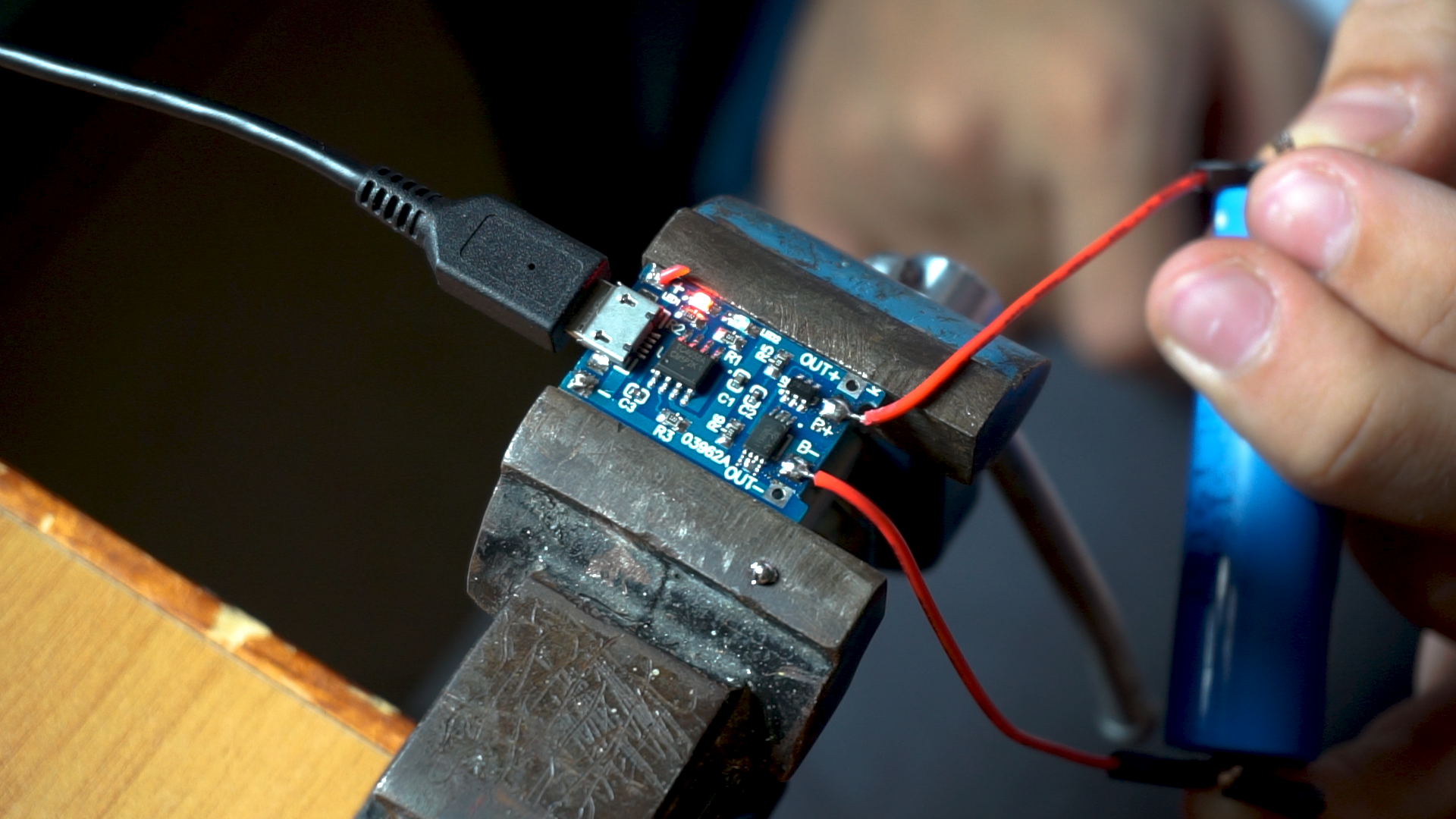 How to Balance a Battery Pack With USB or the Traditional Method ...