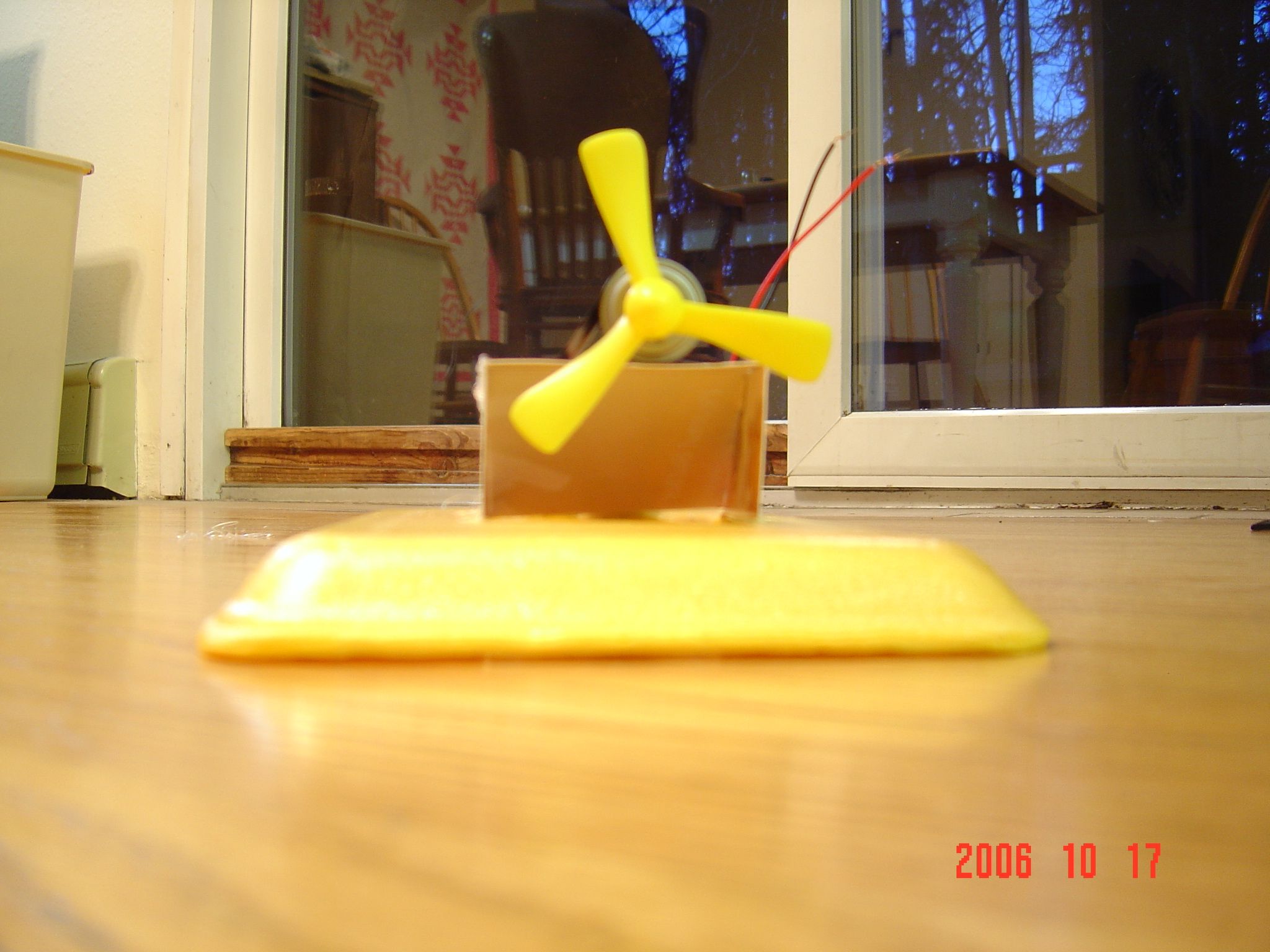 Fifteen Minute, Self-propelled Hovercraft : 6 Steps (with Pictures ...