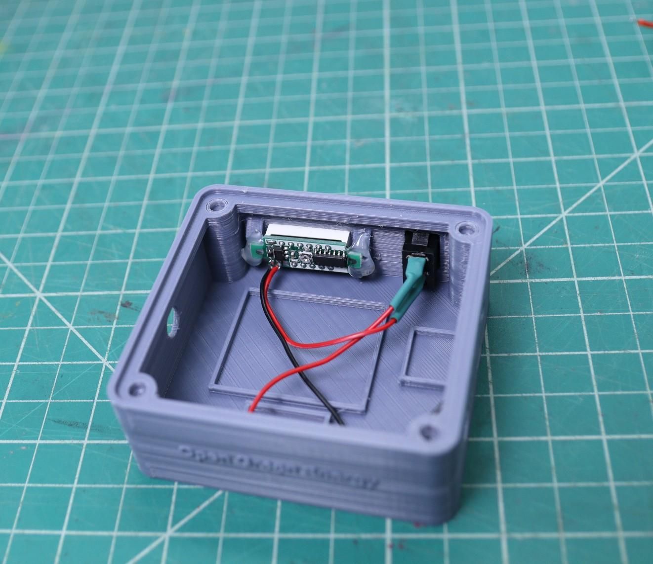 DIY Mini UPS for WiFi Router V4.0 : 13 Steps (with Pictures ...