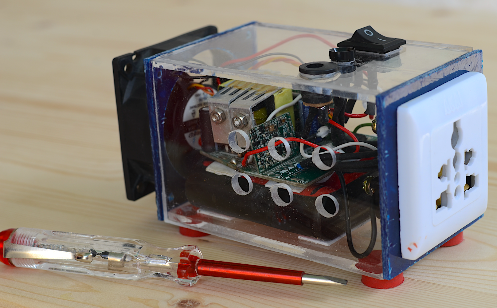 DIY Portable Power Inverter (12v DC to 220v AC) : 11 Steps (with ...