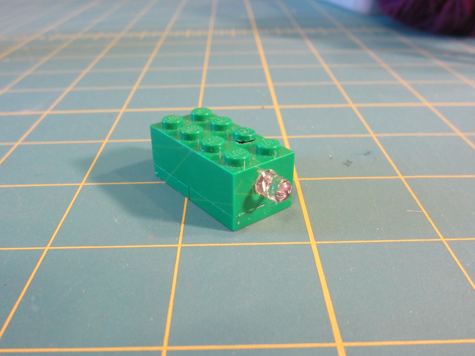 How to Build a LEGO Flashlight Block : 15 Steps (with Pictures ...
