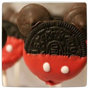 Mickey Mouse Oreos : 3 Steps (with Pictures) - Instructables